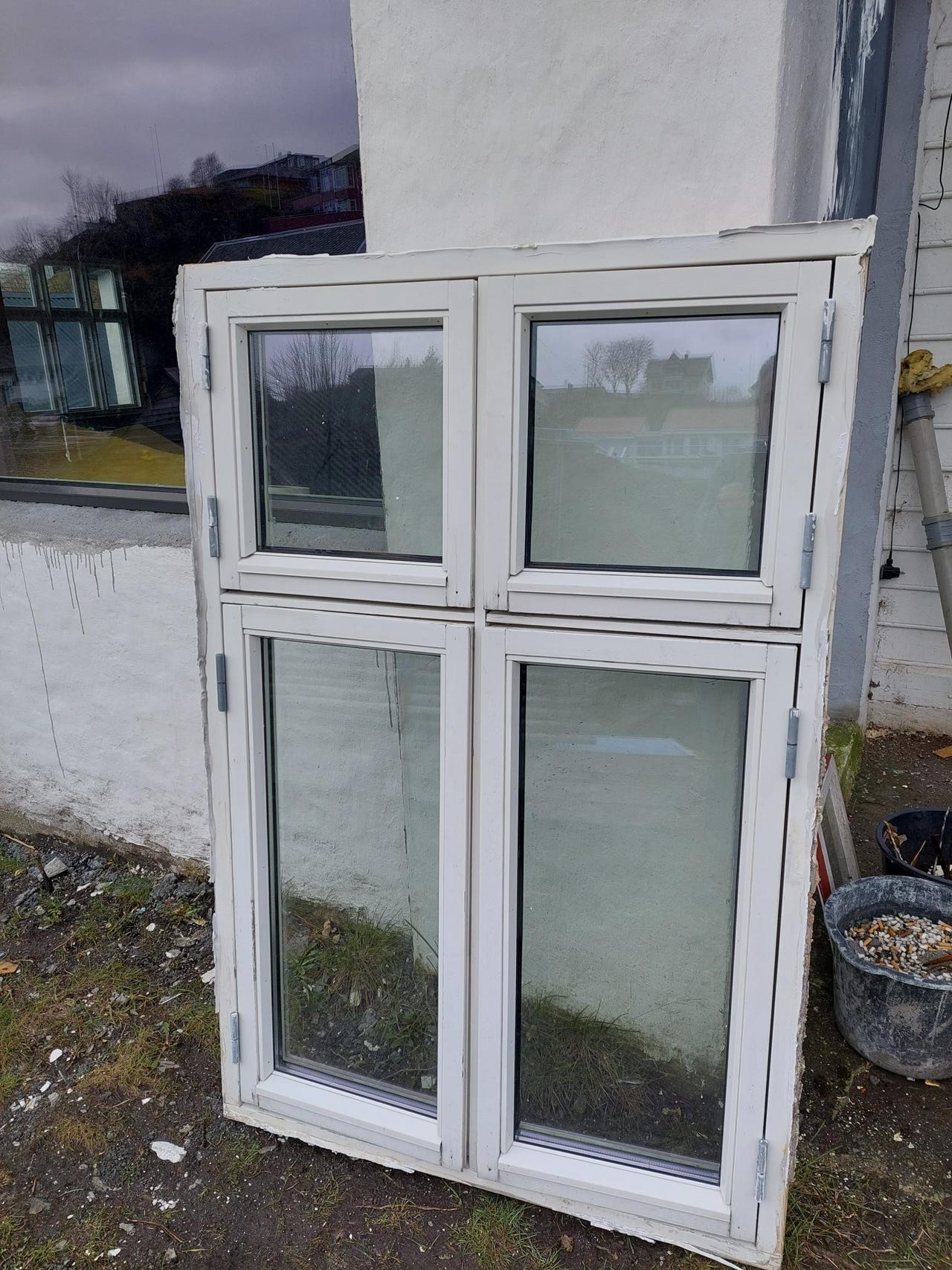 Kryssholt, losholt vindu 98 x 148 | FINN-torget