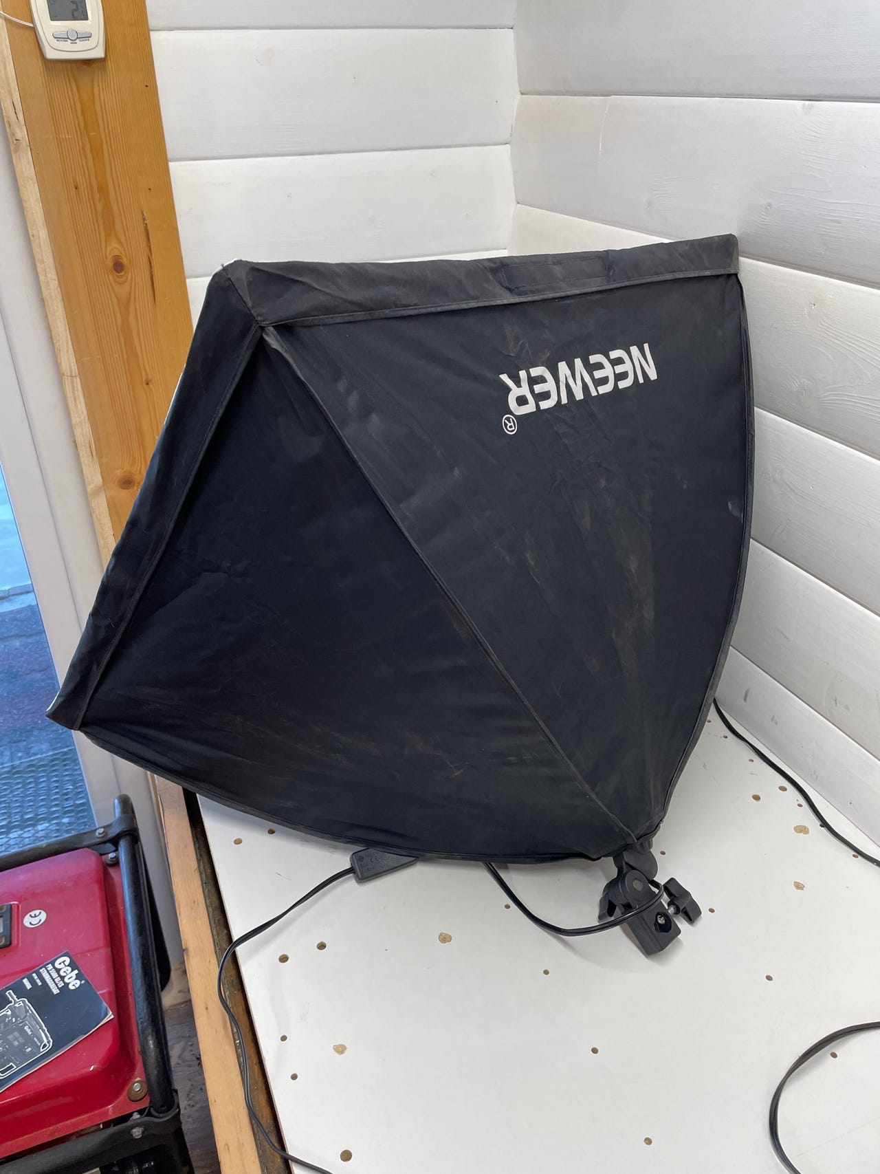 NEEWER 60x60CM 700W Photography Softbox | FINN torget