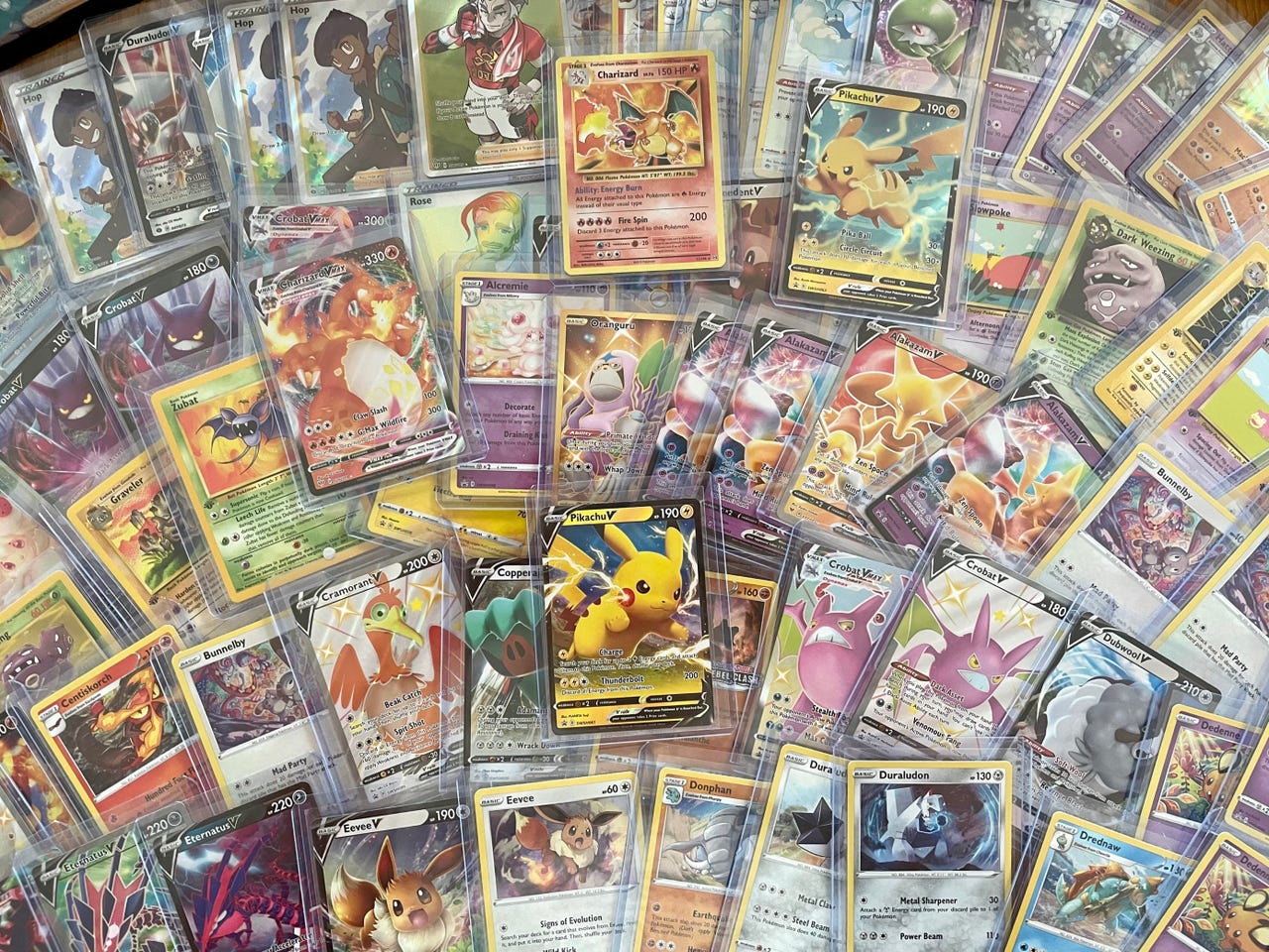 Over 1000 Pokemon kort tilgjengelig! | FINN-torget