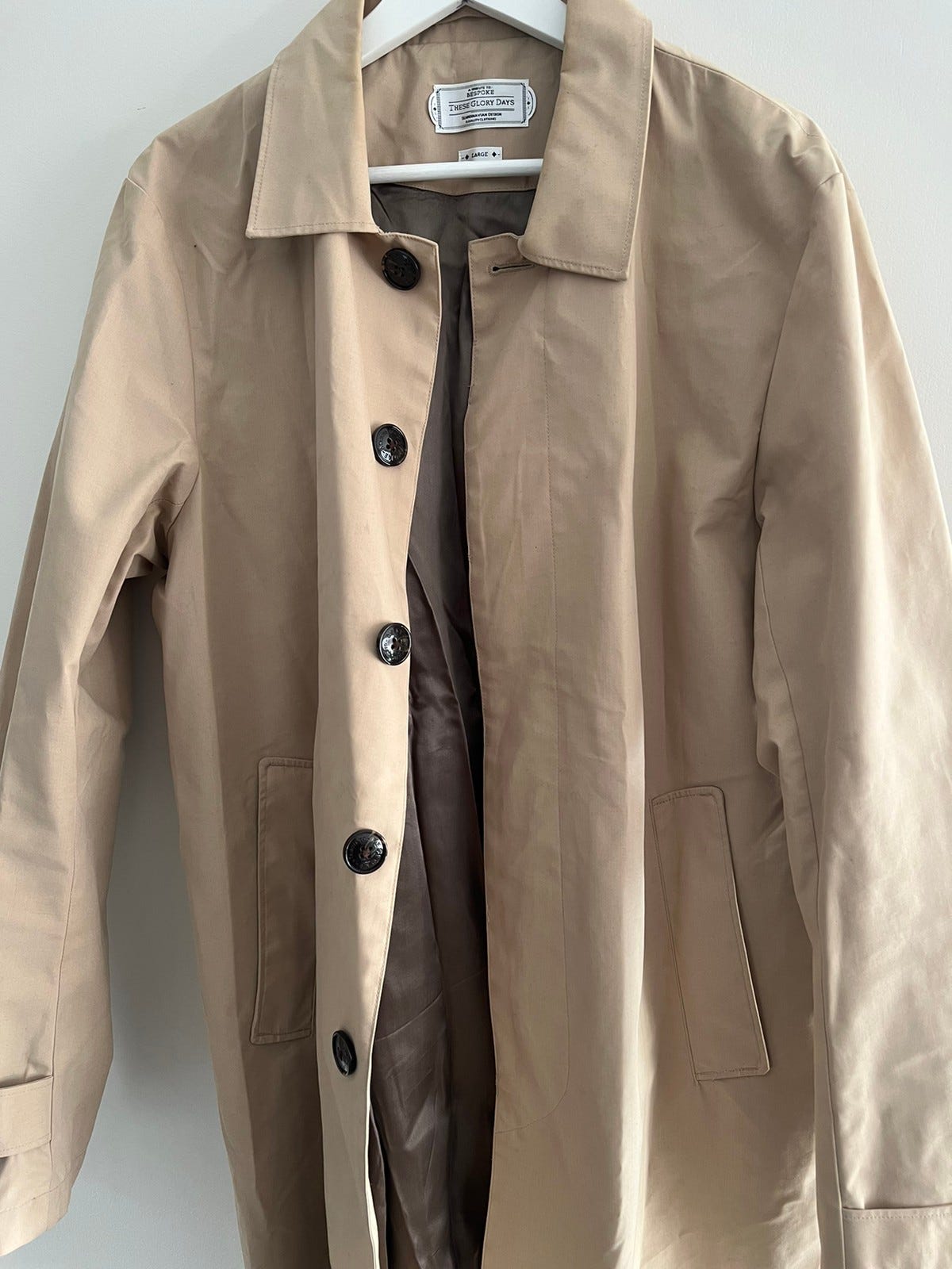 Beige Frakk | FINN-torget