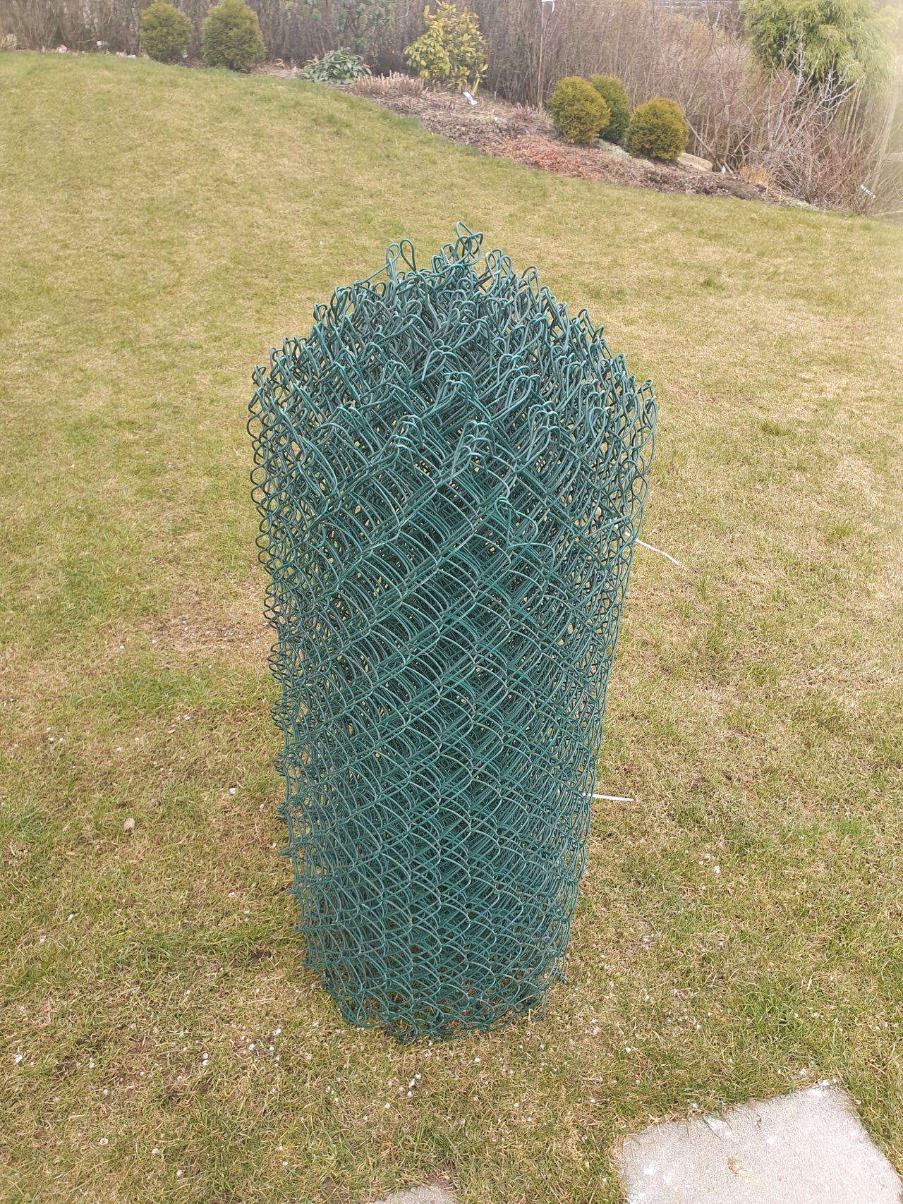 Gjerdenetting grønn selges | FINN-torget
