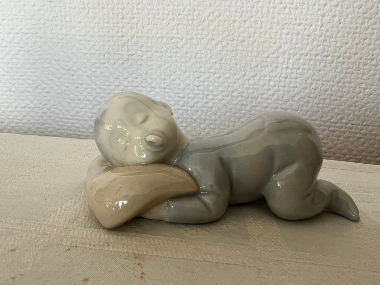 Sovende barn | FINN-torget