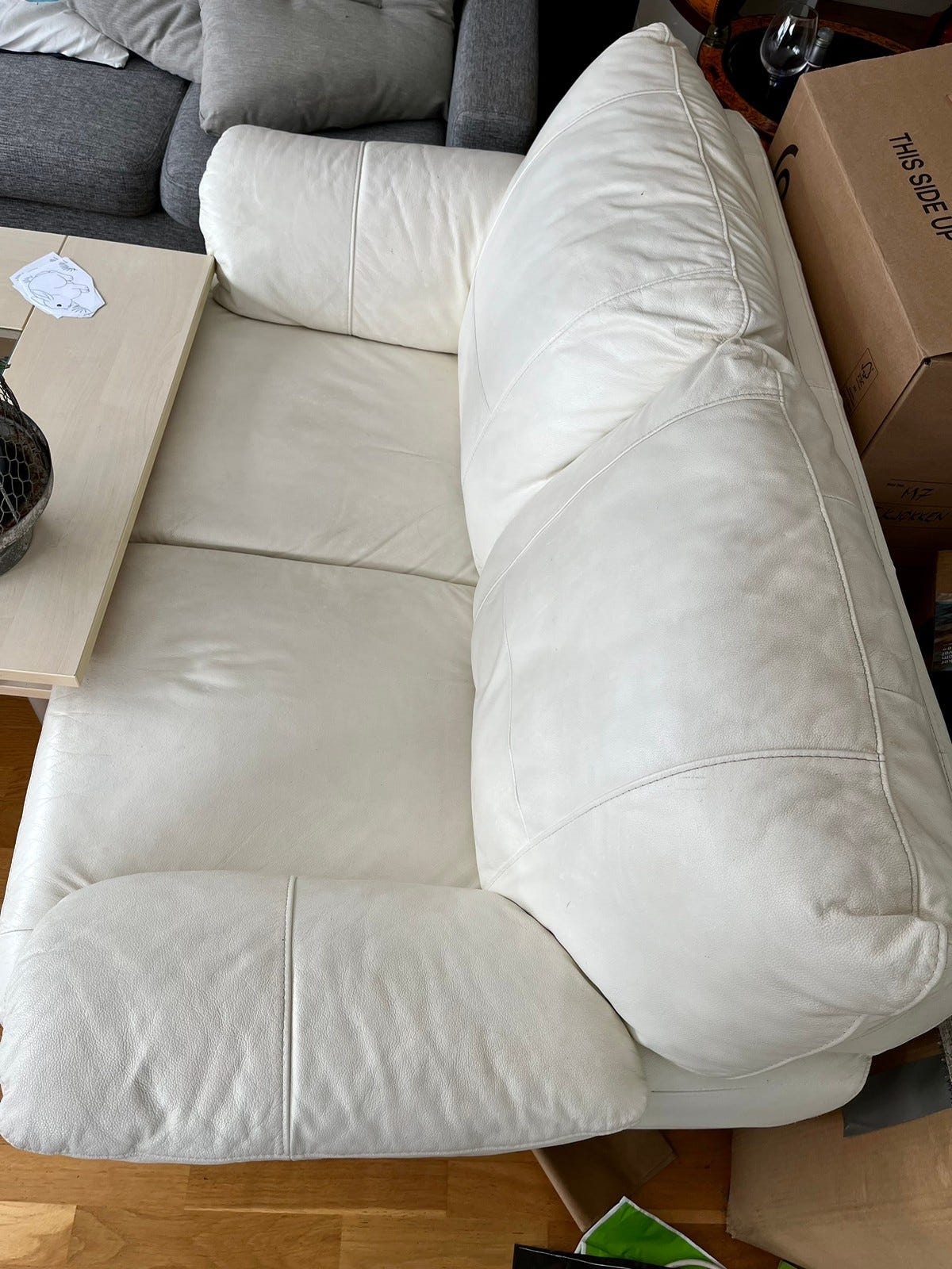 Skinnsofa | FINN torget