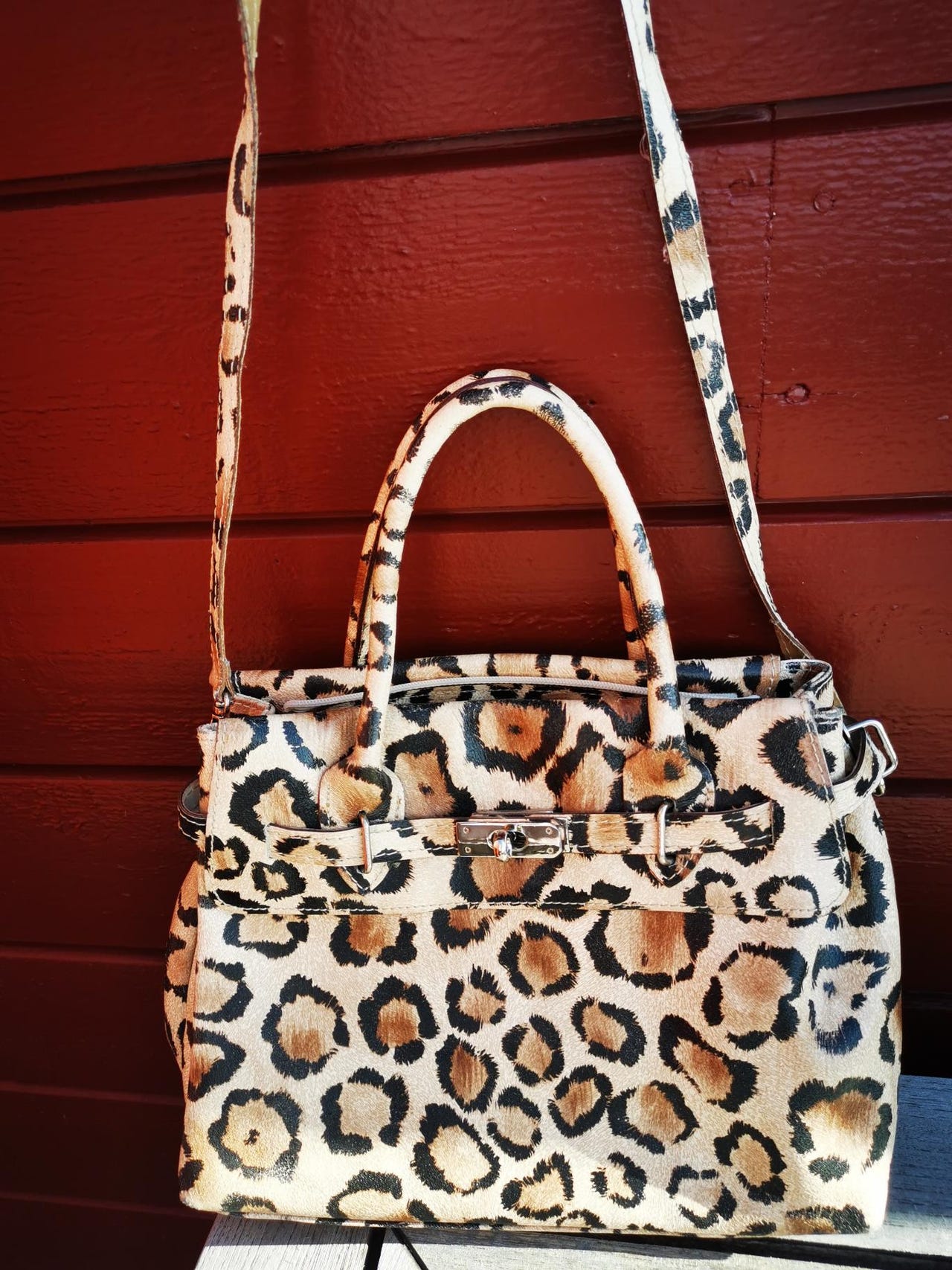 Leopard veske | FINN torget