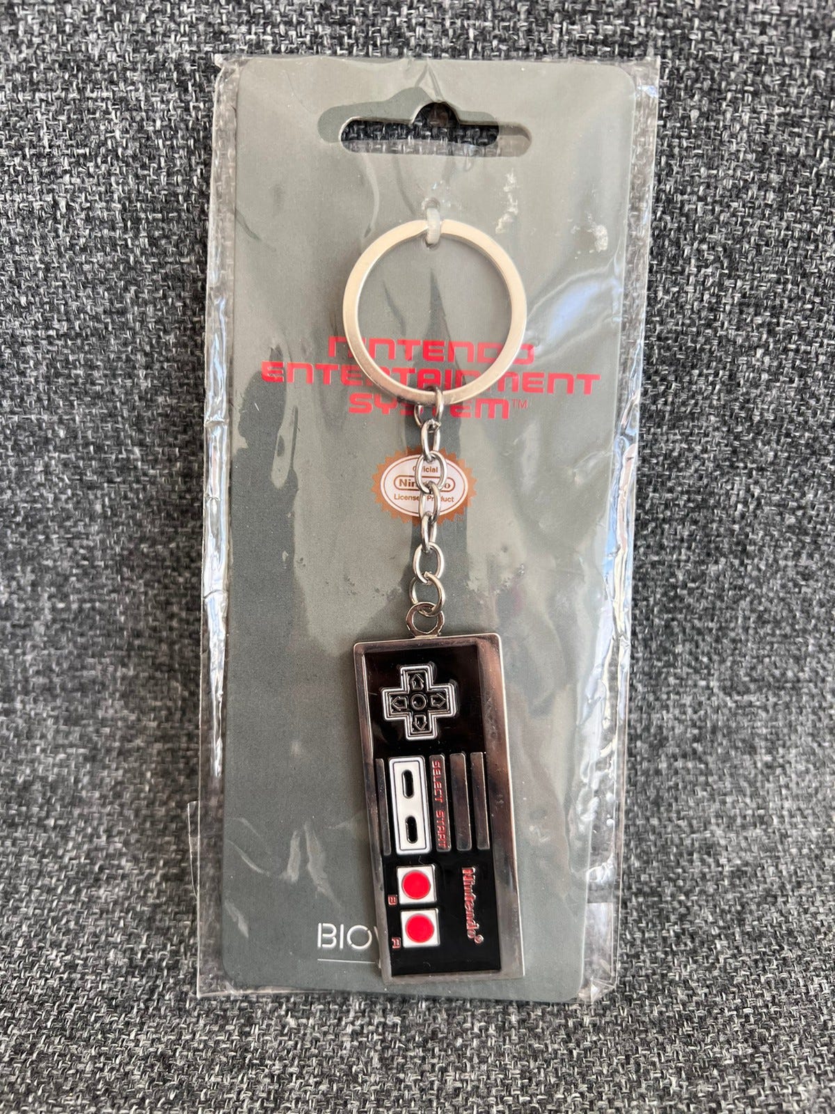Nintendo NES nøkkelring (keychain) | FINN torget