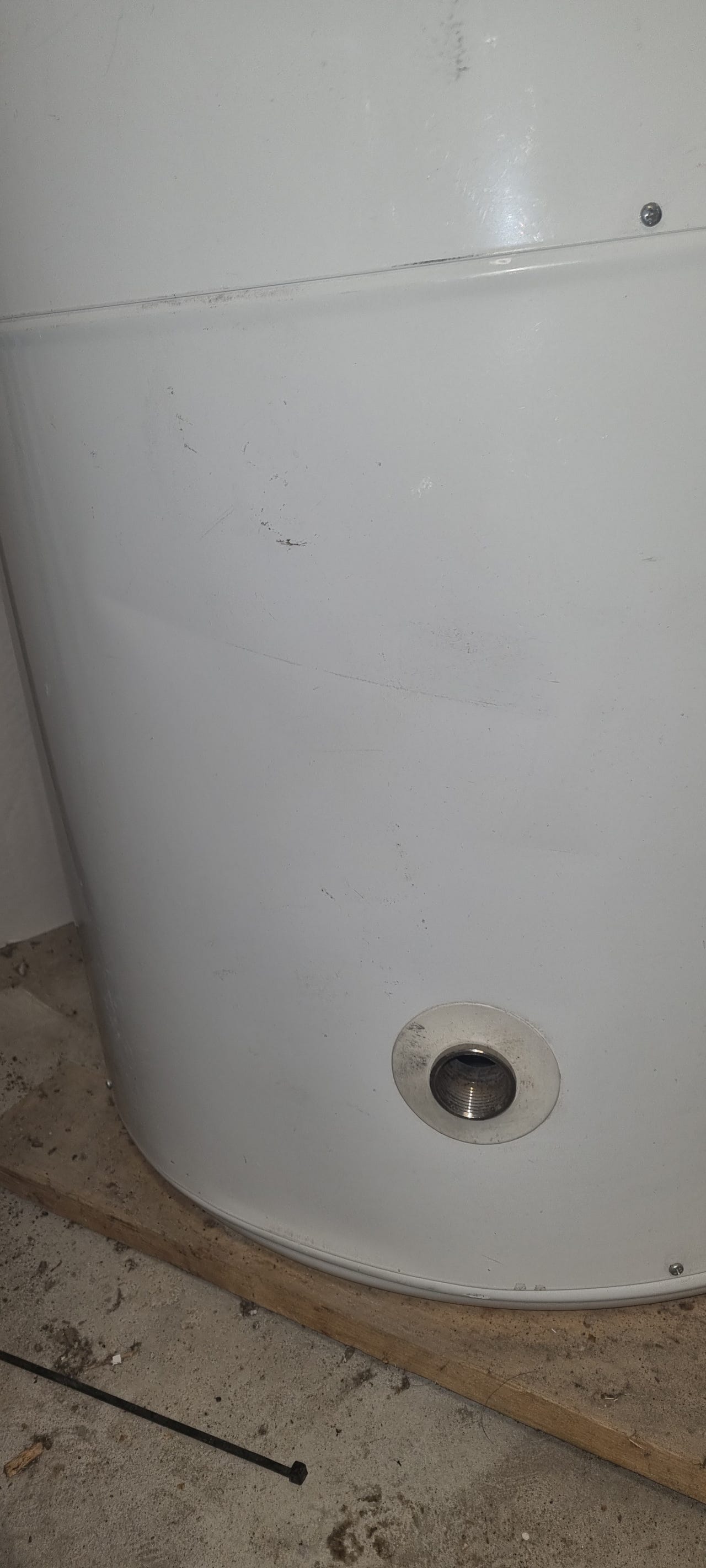 varmtvanns bereder/sentral OSO EP 400 3+15KW HT | FINN torget