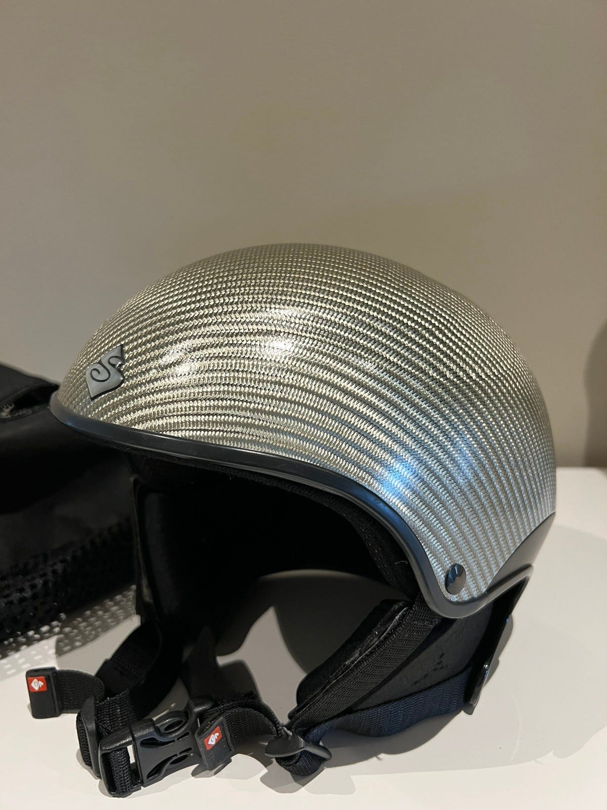 Sweet protection skihjelm | FINN-torget