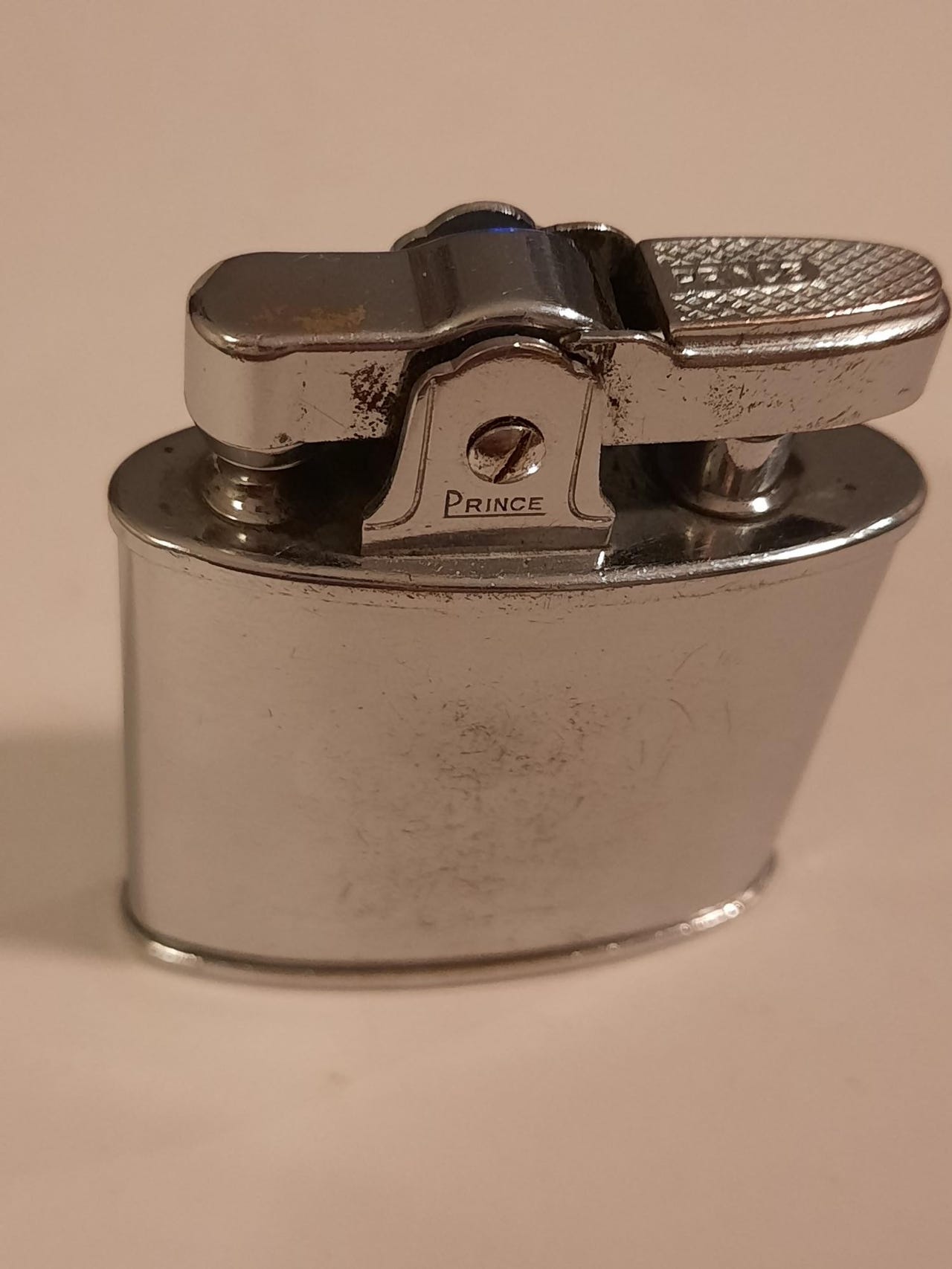 Vintage Prince Automatic Super Lighter | FINN-torget