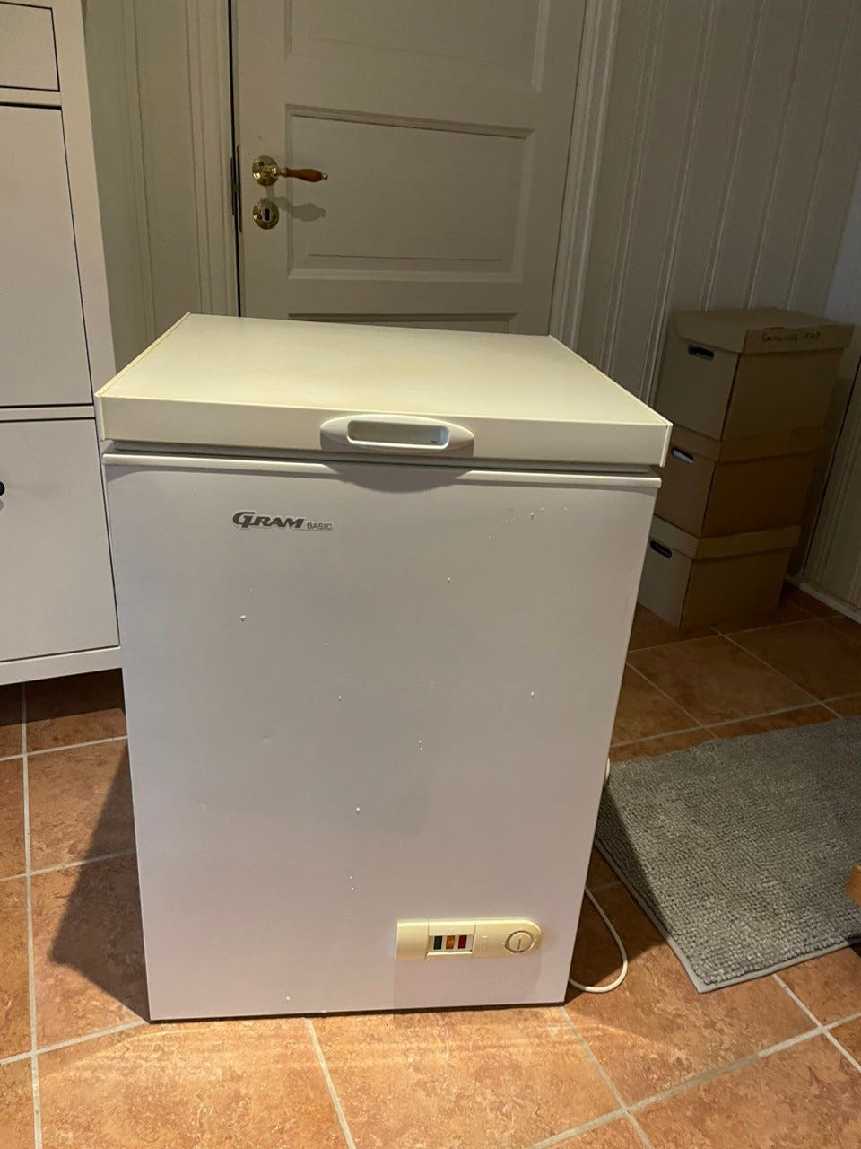 Fryseboks 100 liter. Bruker lite strøm. | FINN-torget