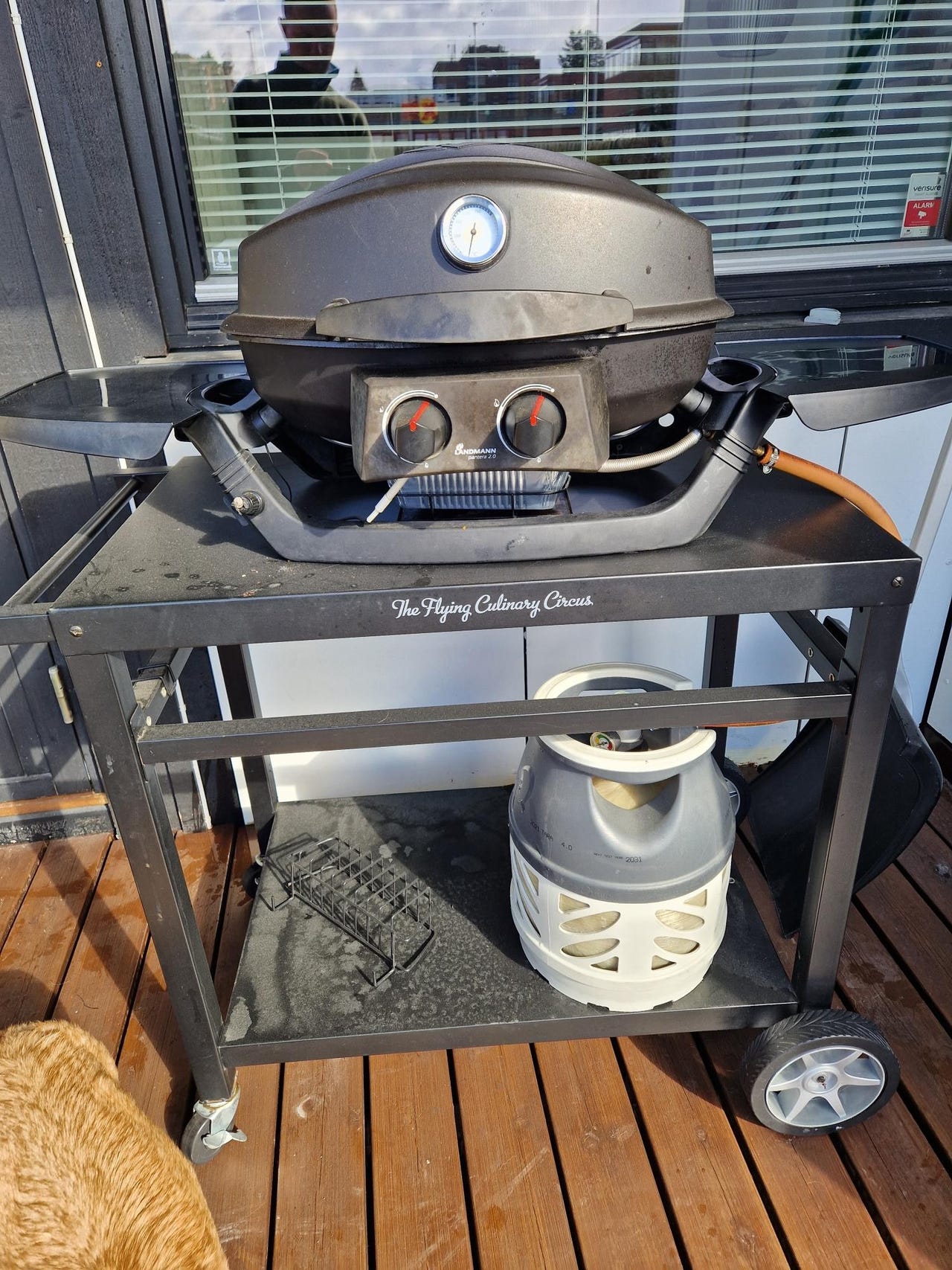 Gassflaske med grill | FINN torget