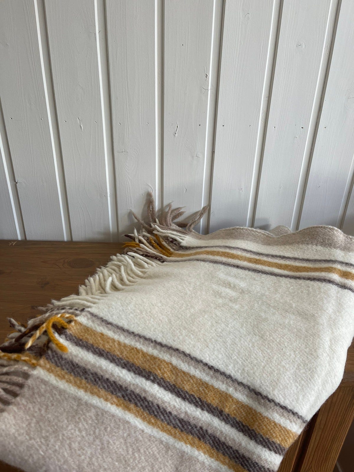 Deilig og mykt pledd selges billig! | FINN torget