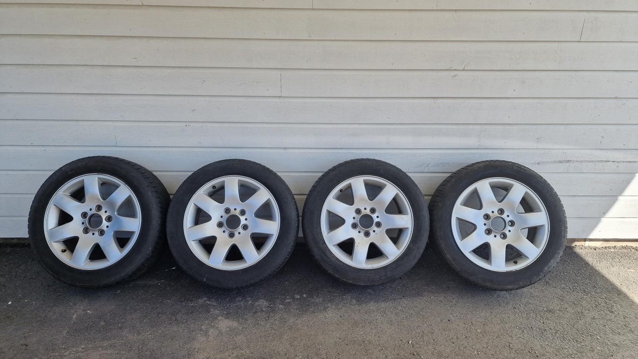 Dekk & Felger til BMW (205/55 R16) | FINN-torget