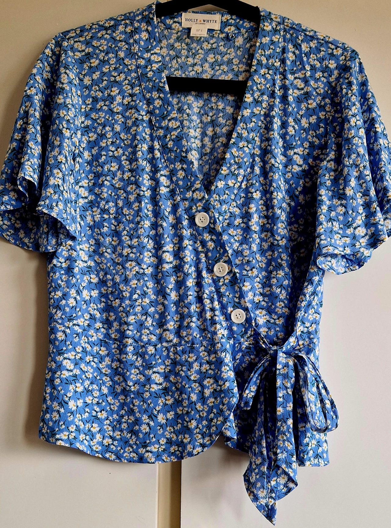 Blomstrete topp fra Lindex str. S | FINN torget