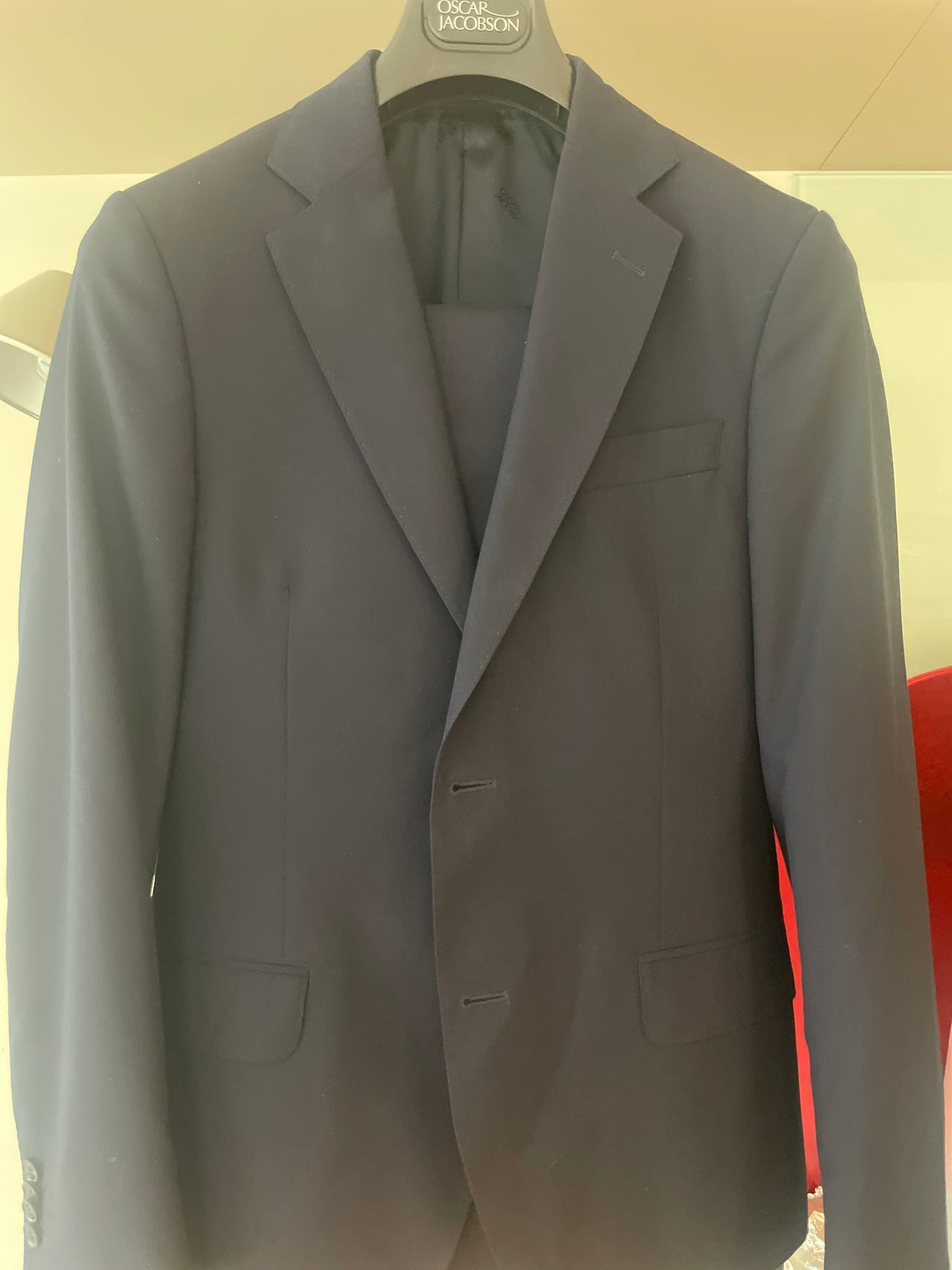 Konfirmasjonsdress med skjorte - Oscar Jacobsen, ny pris ca 8000,- | FINN-torget