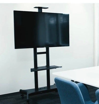 Gulv stativ for TV. Den beste typen!! | FINN torget