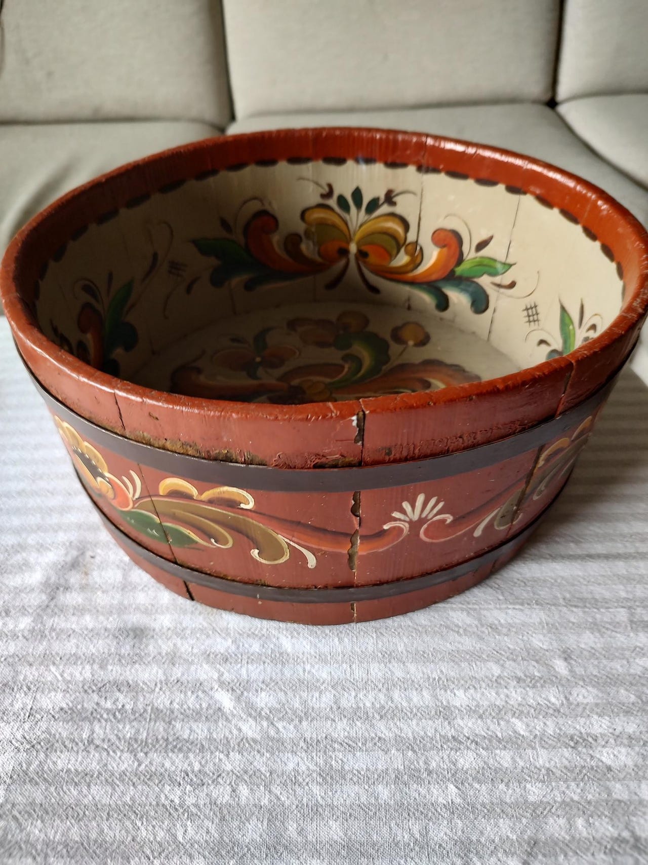 Antikk Rosemalt bolle | FINN-torget