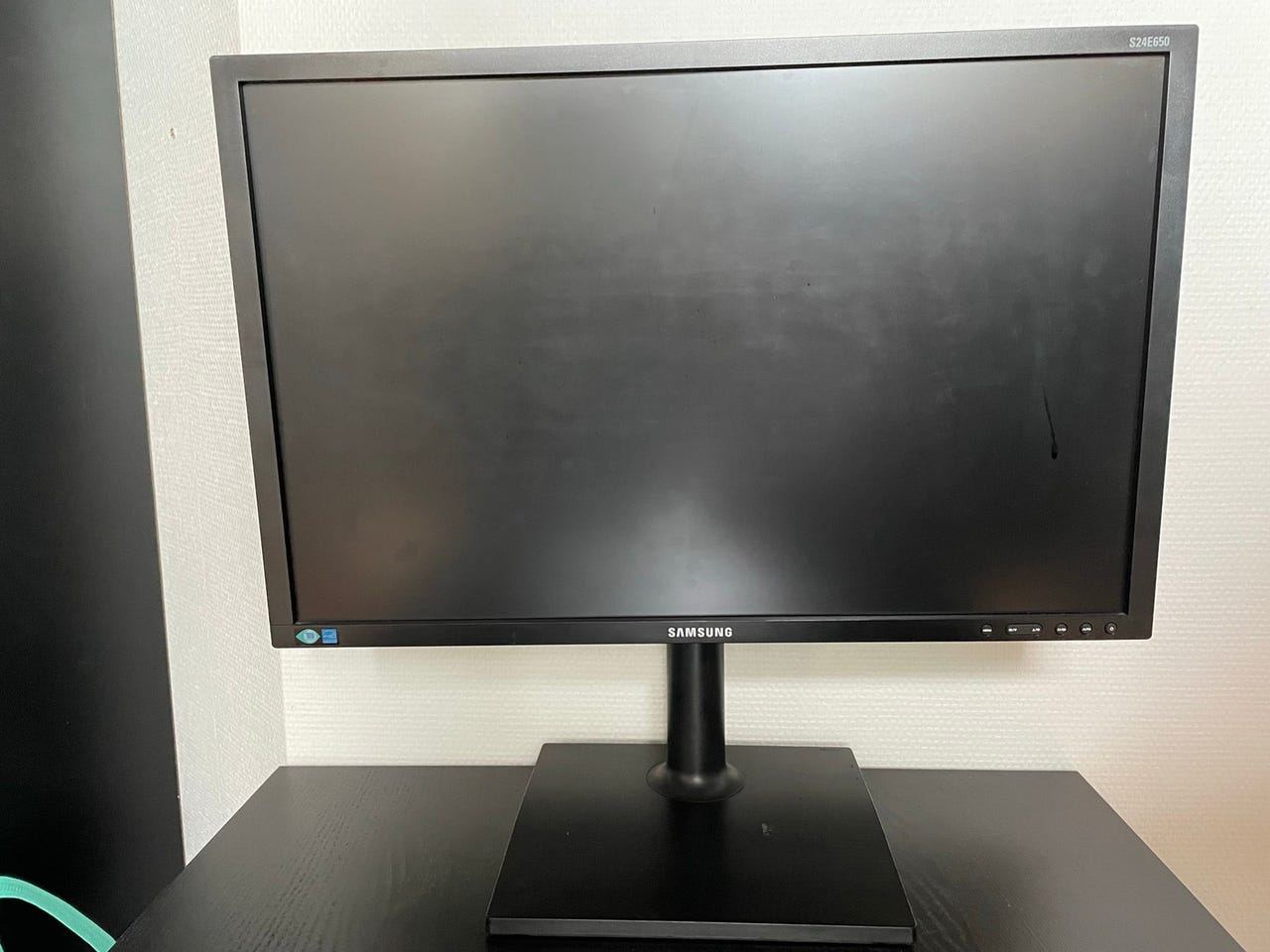 Samsung 24’’ tommer Monitor Full HD S24E650 | FINN-torget