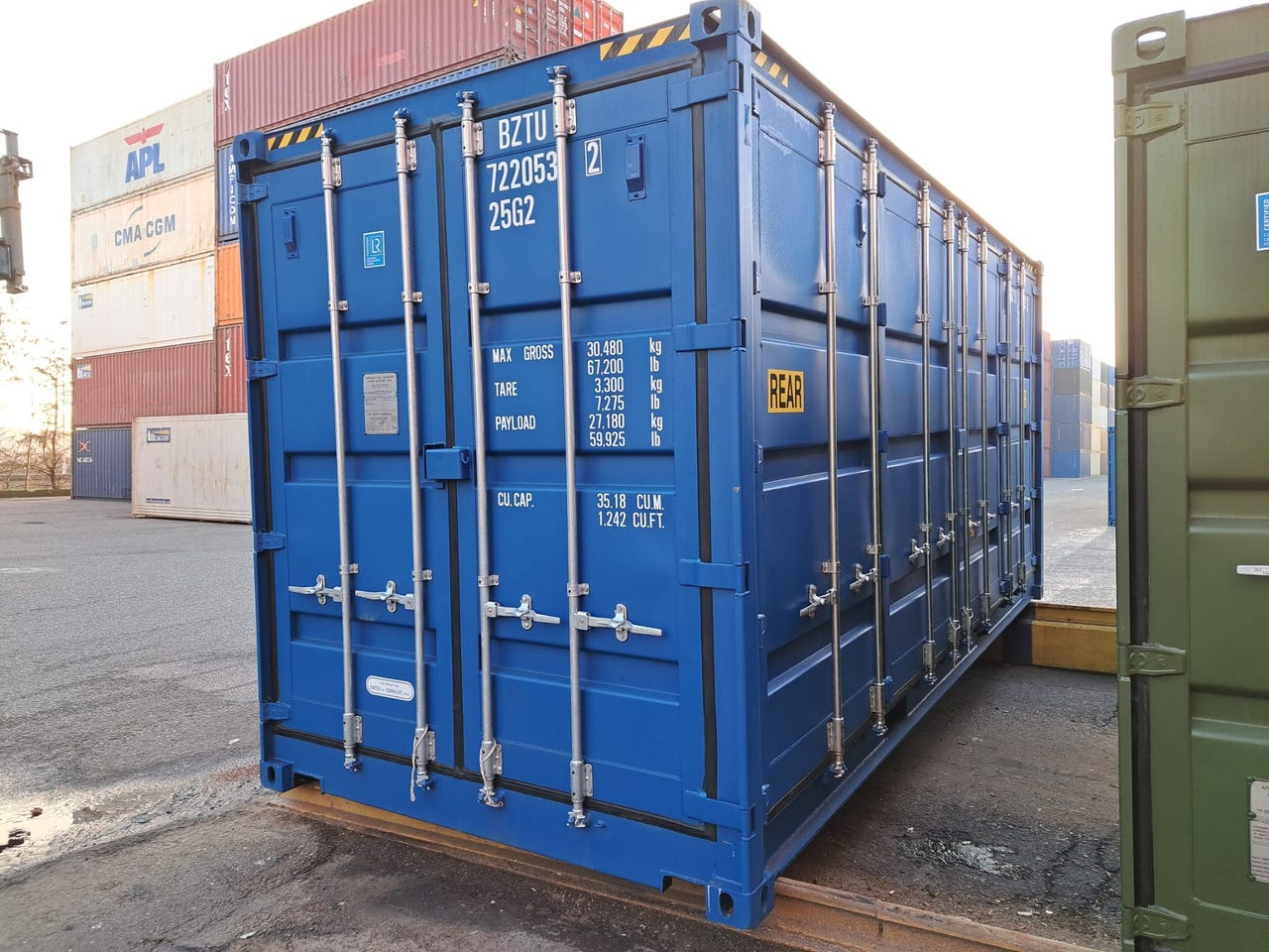 Bergen Nye 20 fot High Cube Containere med full Sideåpning Selges ...