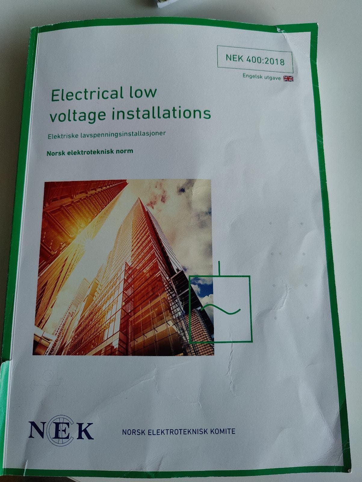 Nek 400 Engelsk | FINN torget