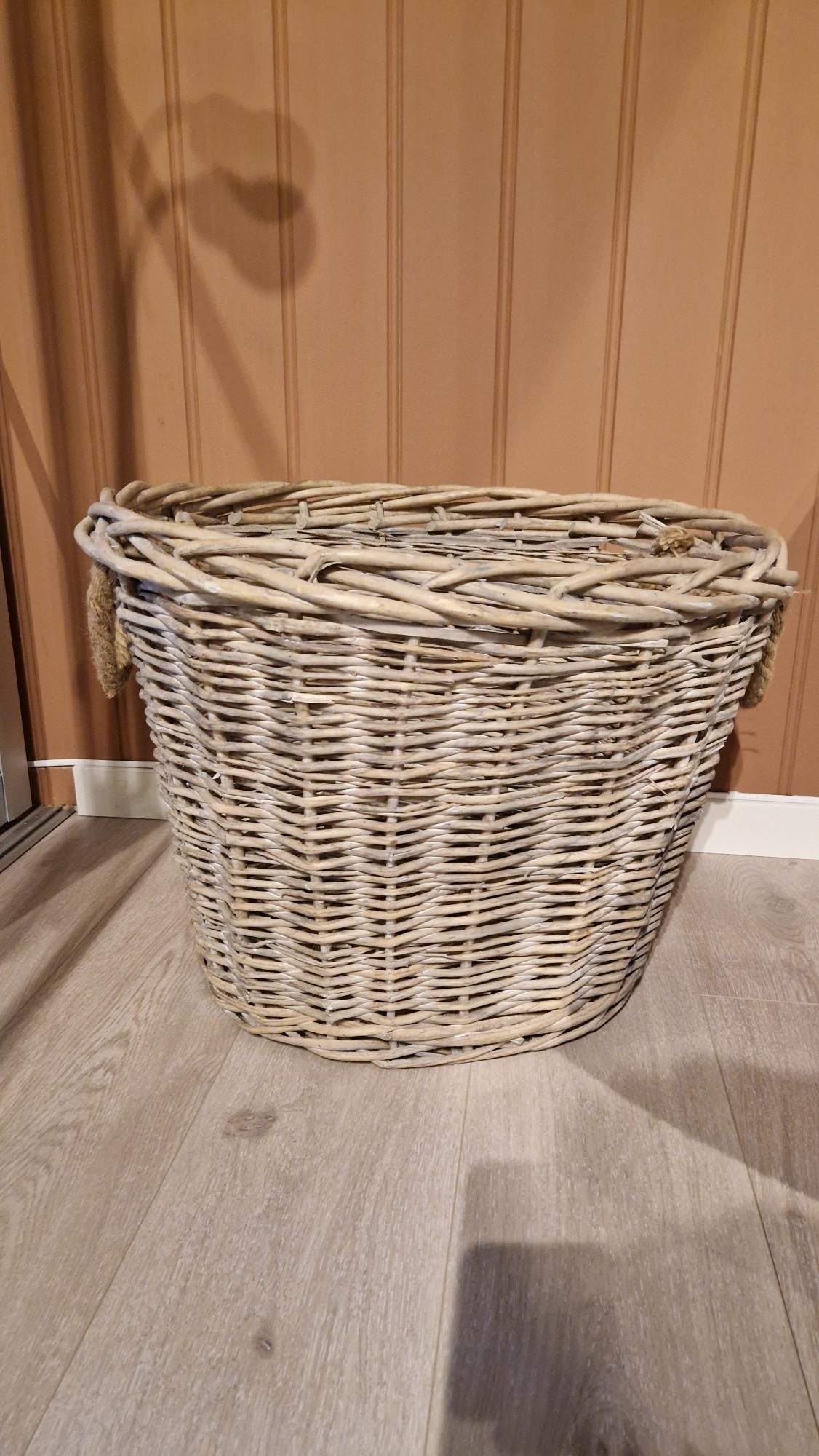 Stor kurv | FINN torget