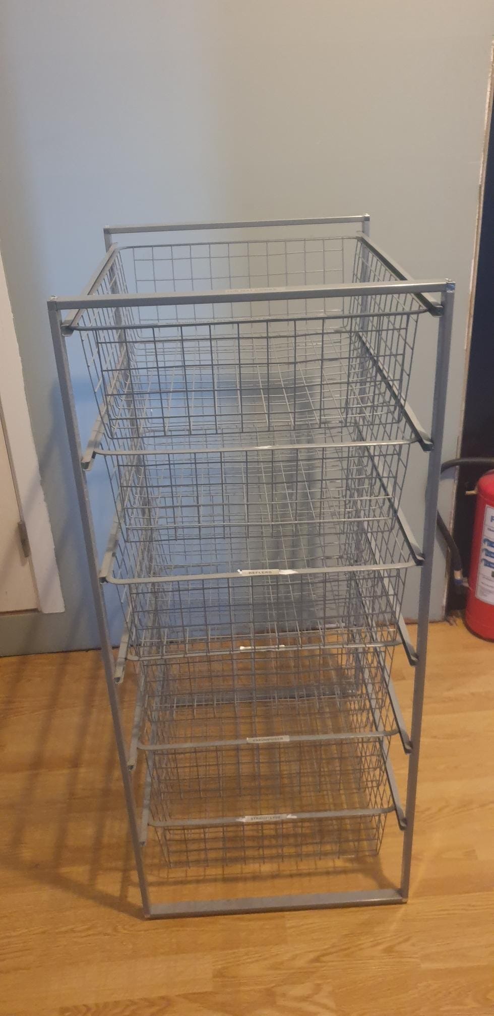 Trdkurv gis bort til første som henter | FINN-torget