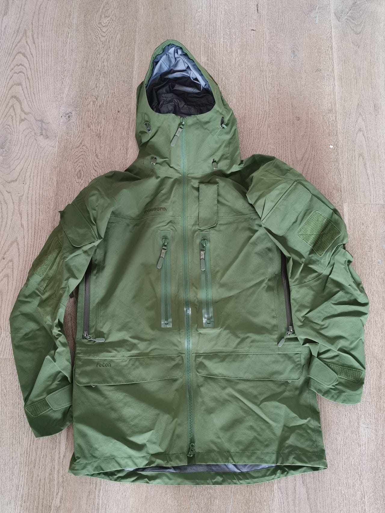 Norrøna Recon Gore-Tex Jakke, størrelse M. | FINN-torget