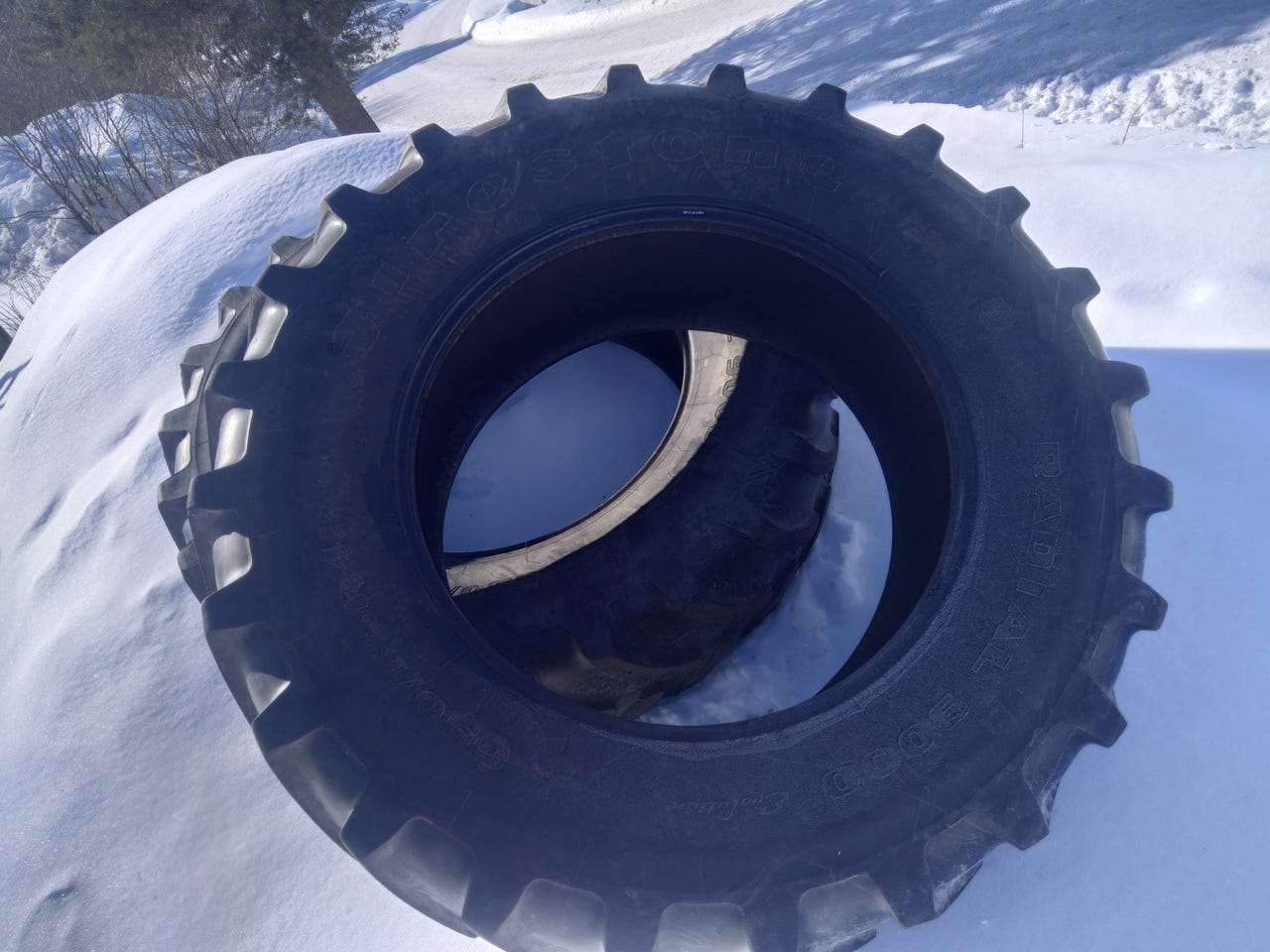 2 stk Traktordekk selges 650/65 R42 (Firestone) | FINN torget