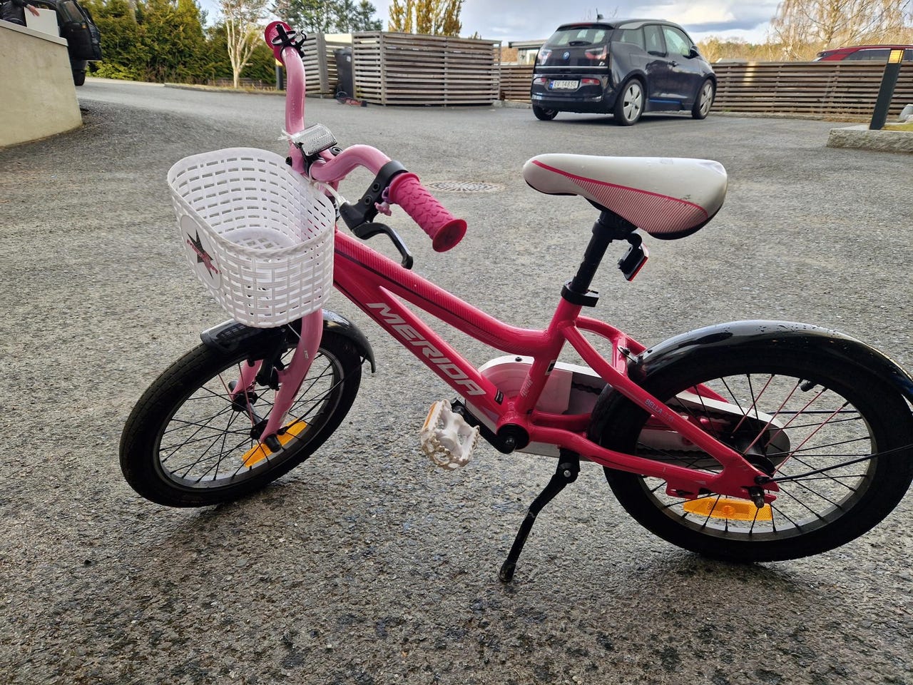 Merida Bella 16" barnesykkel | FINN-torget