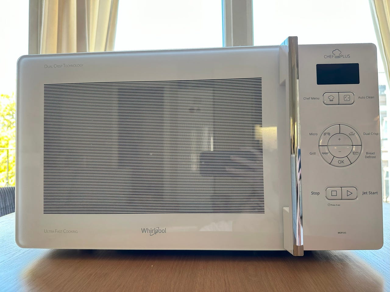 Whirlpool Chef Plus mikrobølgeovn i god stand | FINN torget