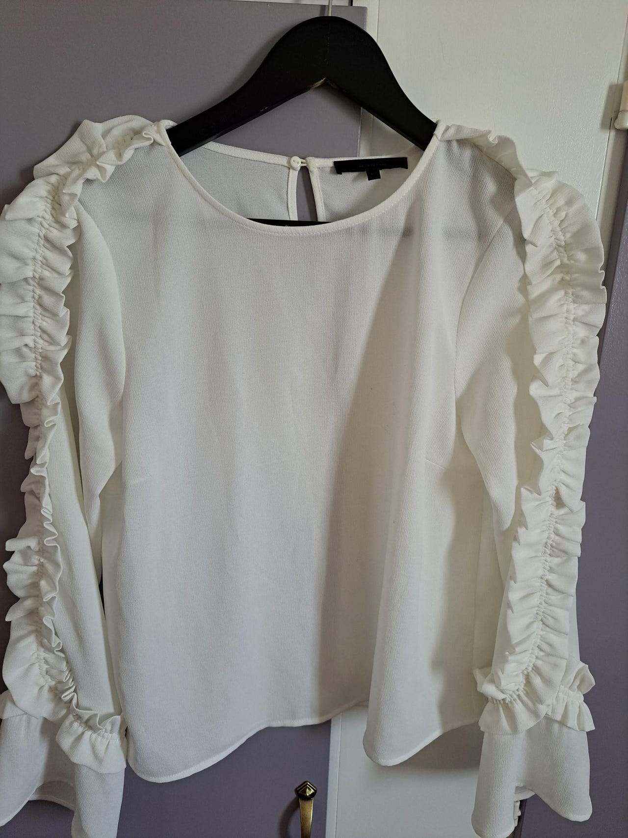 Donna bluse str. 36. | FINN-torget