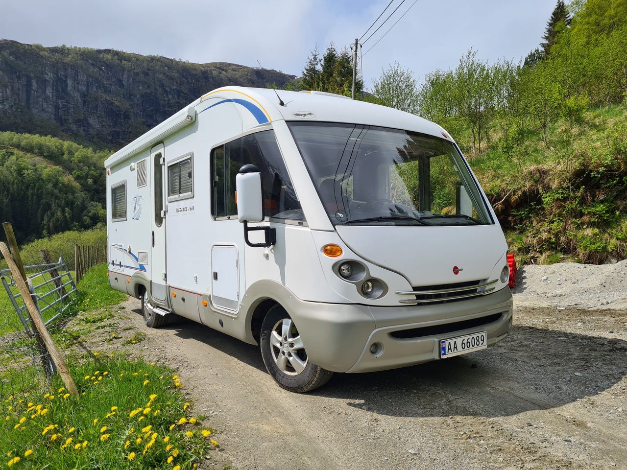 Bobil til salgs: Bürstner Elegance i685 - 2006 - Integrert - 146 hk - 2 ...