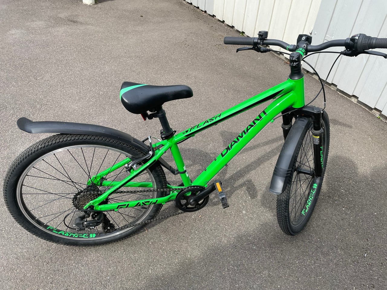 Diamant 24 Flash terrengsykkel junior 8-12 år | FINN-torget