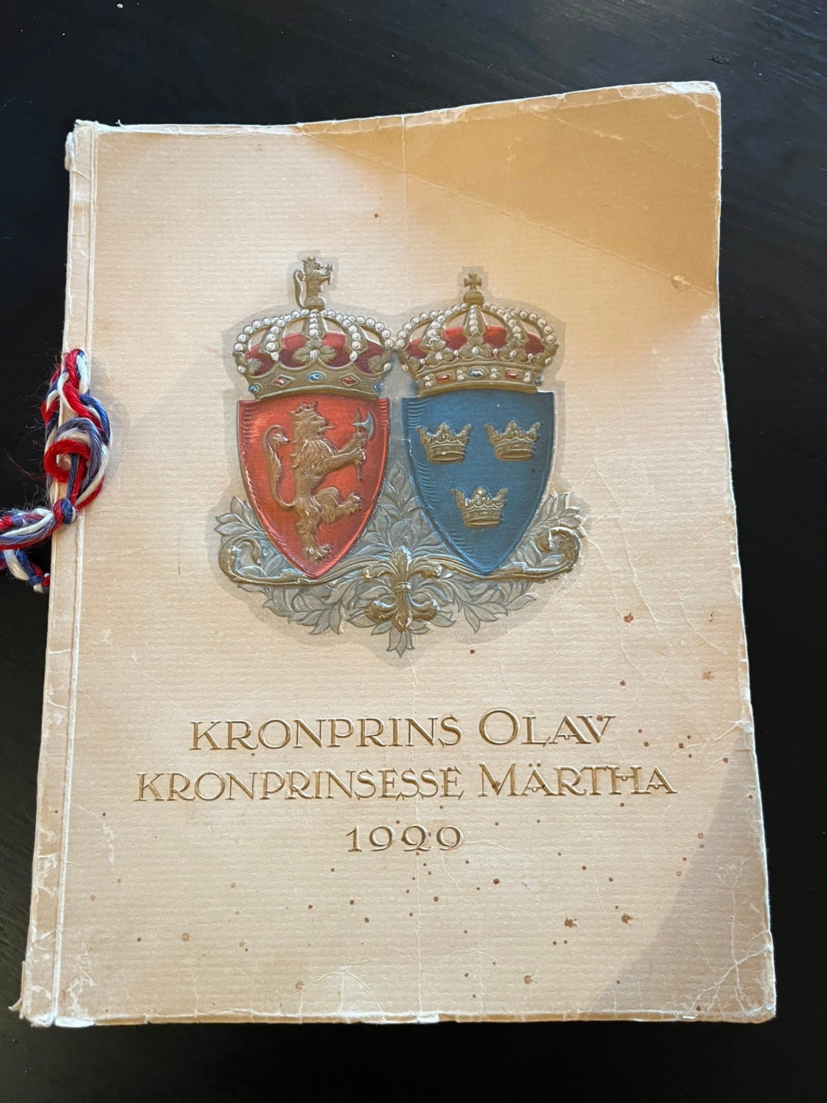 KONGE-KRONPRINS -KRONPRINSESSE-DRONNING -NORGE-MAGASINER-ALBUM | FINN-torget