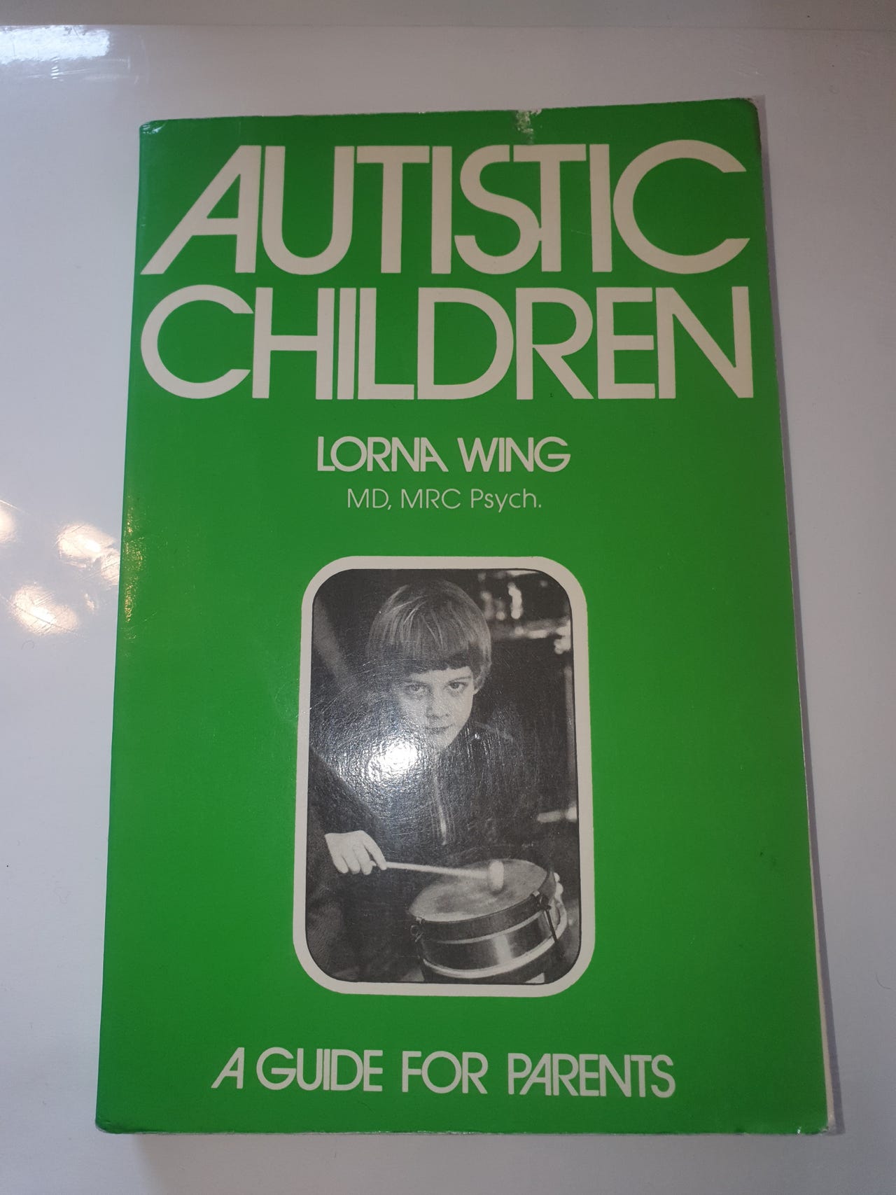 Autistic children. Lorna Wing | FINN-torget