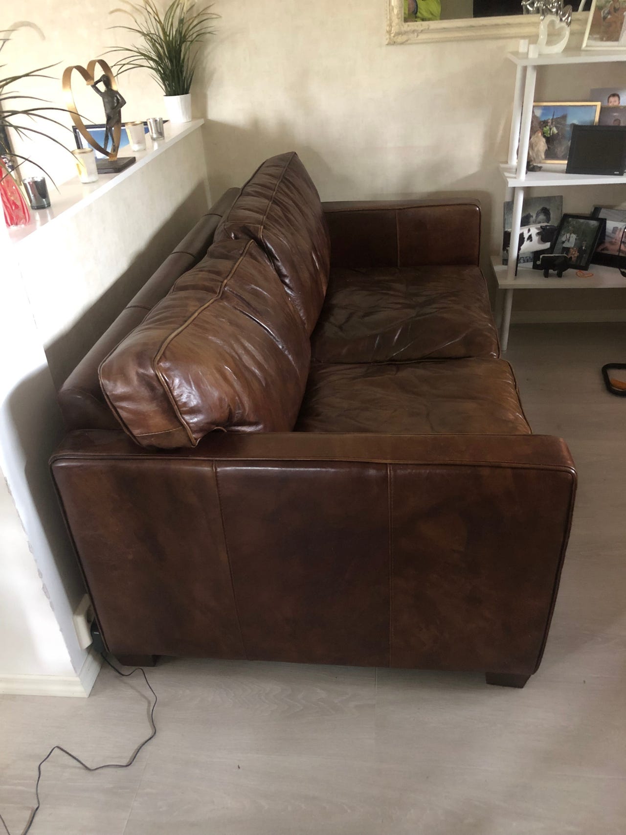 Brun skinnsofa | FINN-torget