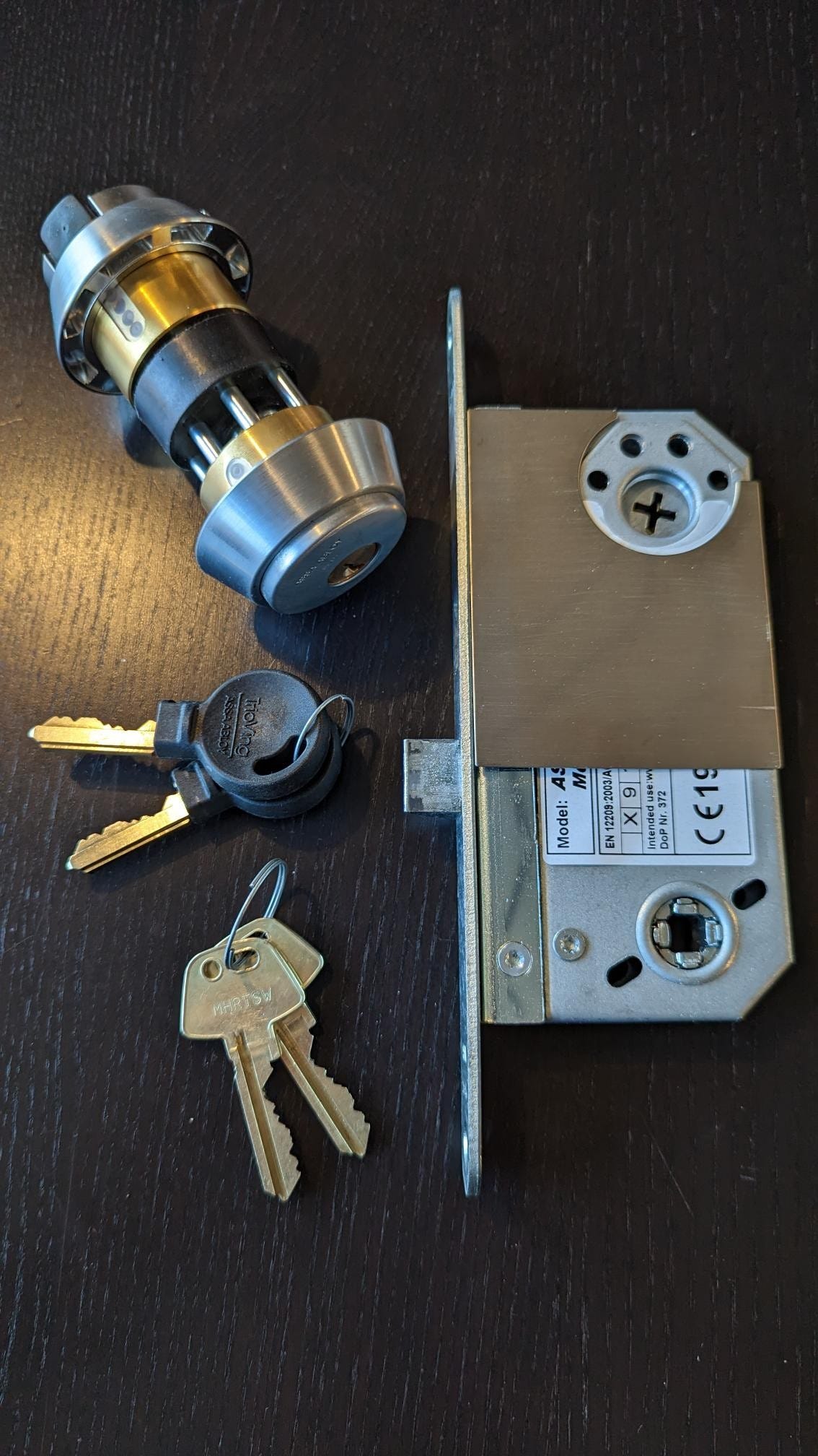 Låsekasse ASSA Abloy 8765 til høyrehengslet dør | FINN torget