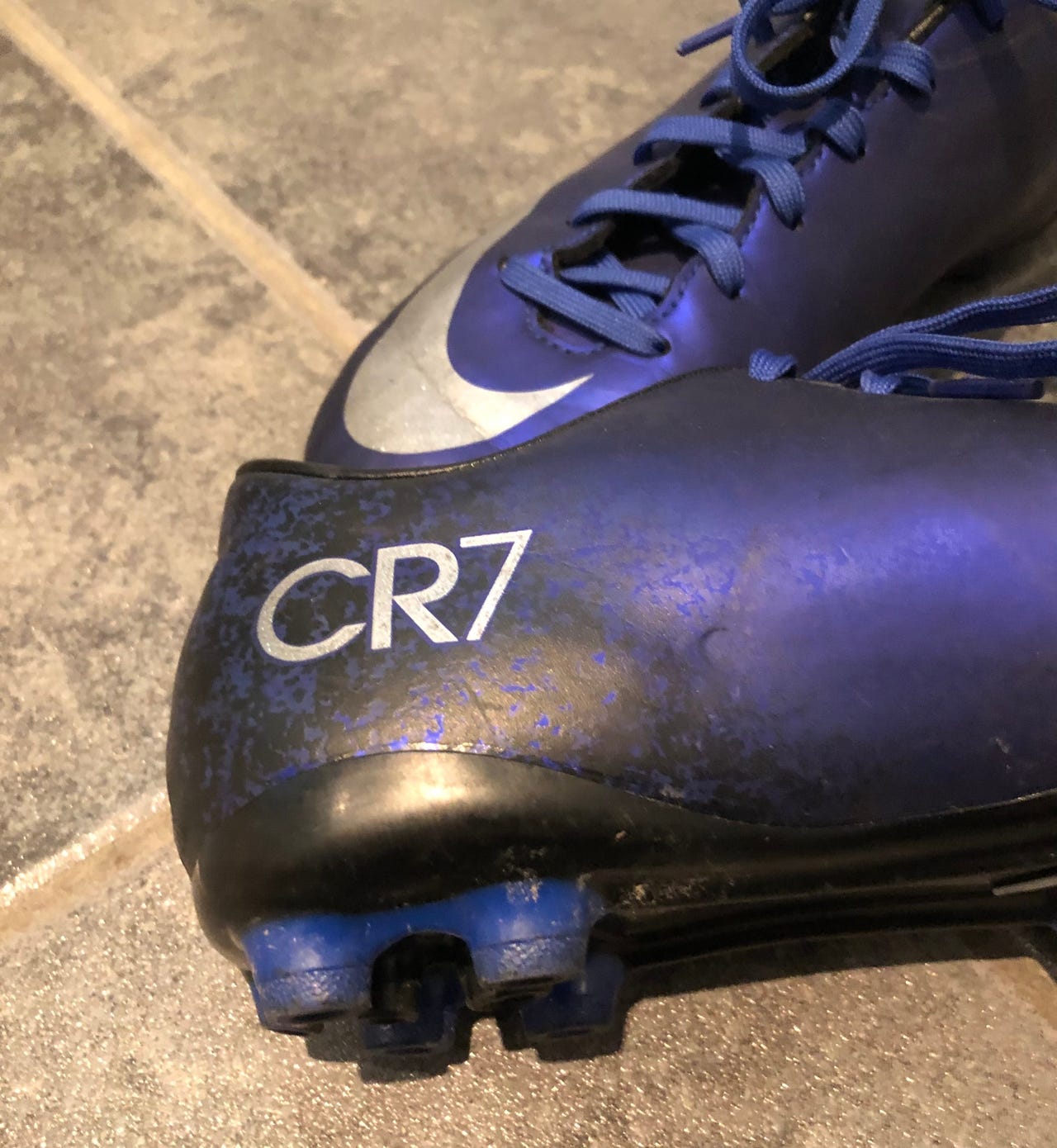 Ny pris! Nike CR7 fotballsko str 36 | FINN-torget