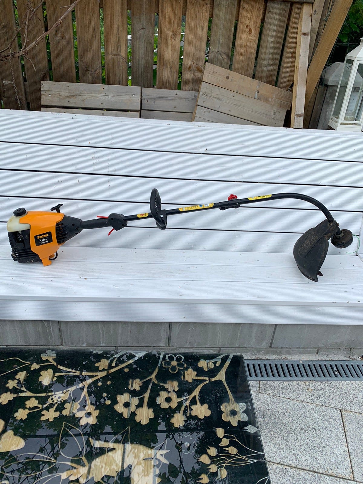 Gresstrimmer Partner 281+ | FINN-torget