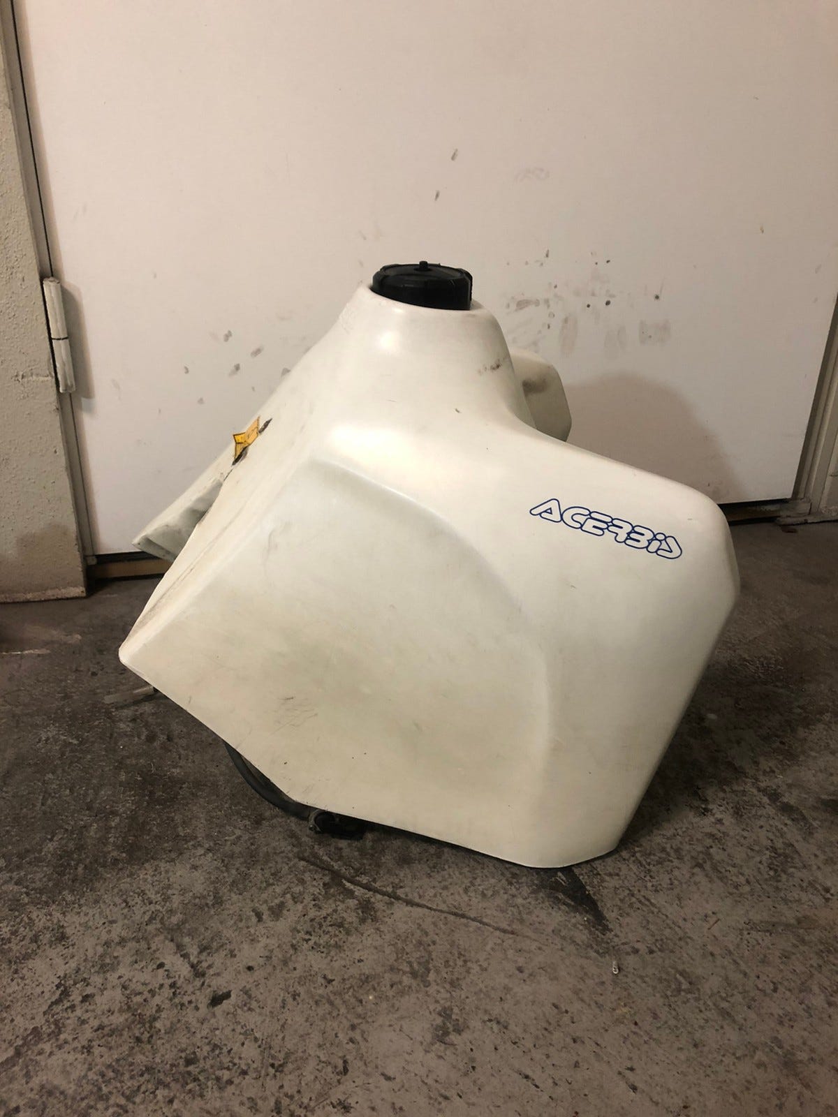 Honda xr 600 oversize tank | FINN-torget