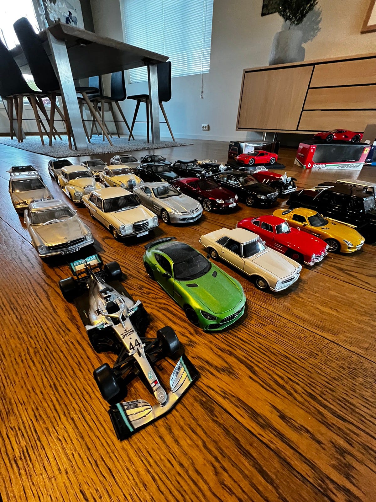 modellbil-samling, (kun 2 igjen)!!! | FINN torget