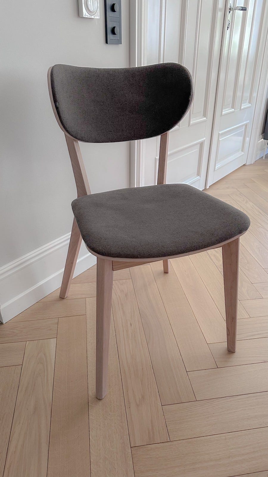 6 Spisestoler (hvitpigmentert eik) | FINN torget