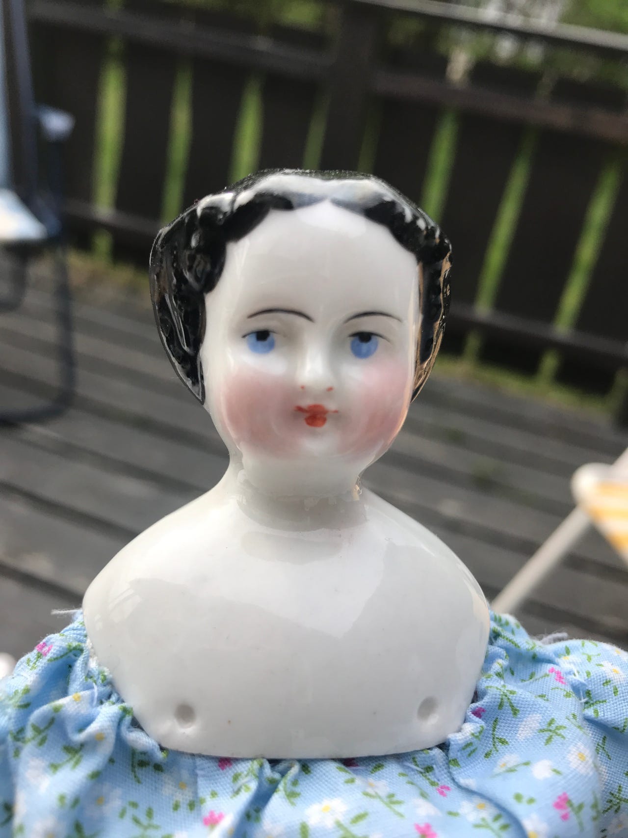 Ønsker å kjøpe antikke dukkehoder | FINN-torget