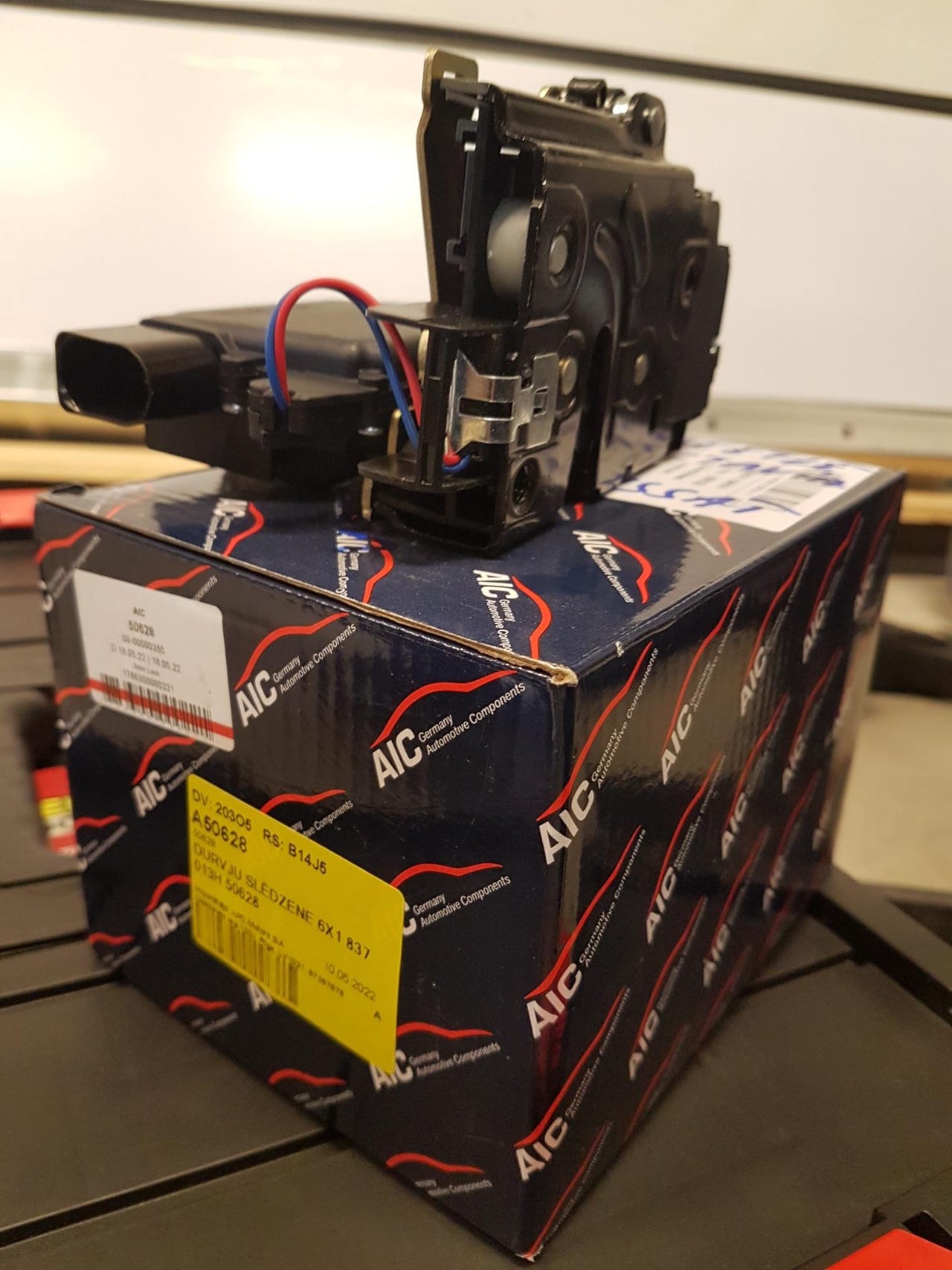 Låsekasse venstre foran vw | FINN-torget