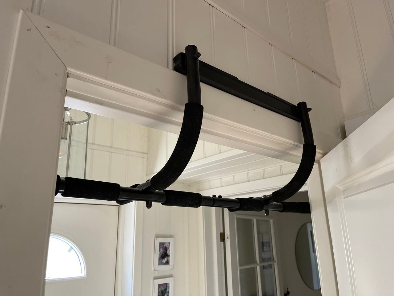 Pull-up bar for dørkarm | FINN torget