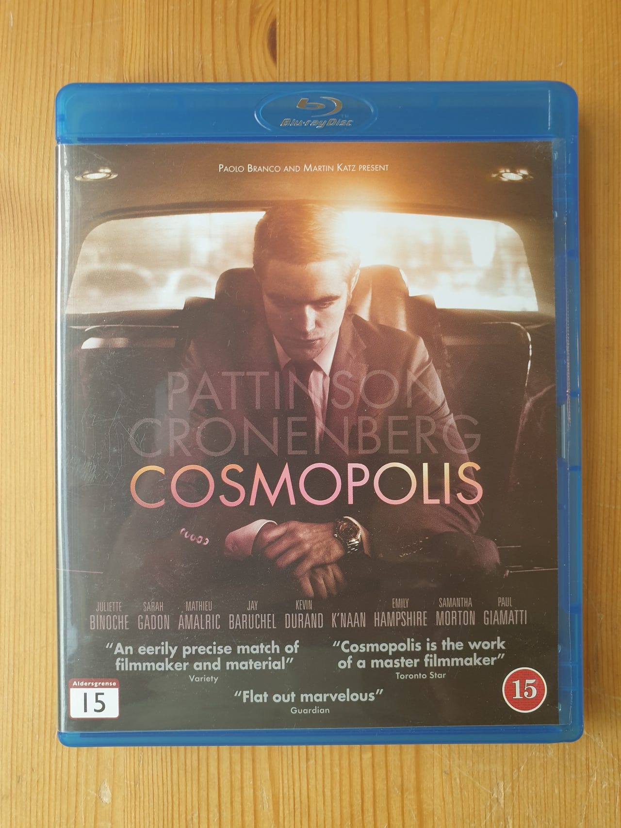 Cosmopolis | FINN torget