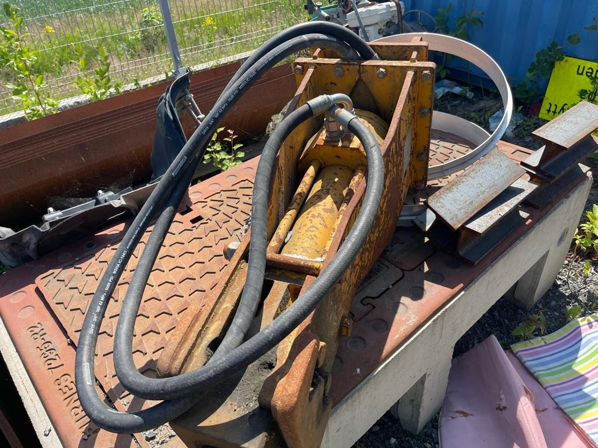 Pigghammer til 5-8 tonns maskin | FINN.no