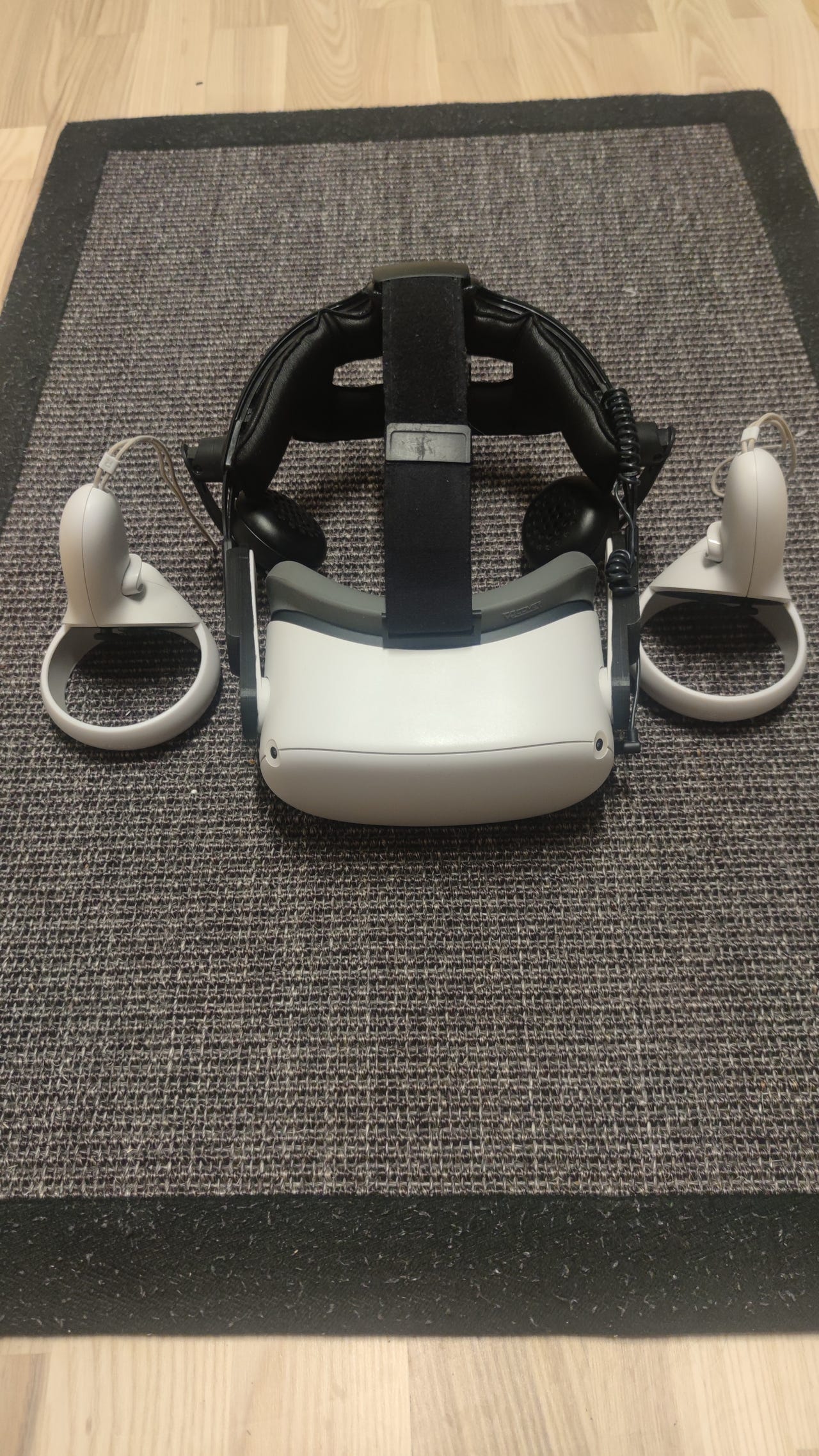 Oculus Quest 2 64gb med HTC deluxe audio strap | FINN-torget