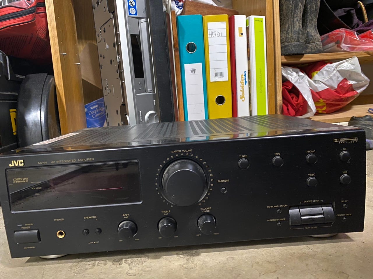 JVC AX-V4 Audio Video Intergrated Amplifier | FINN-torget