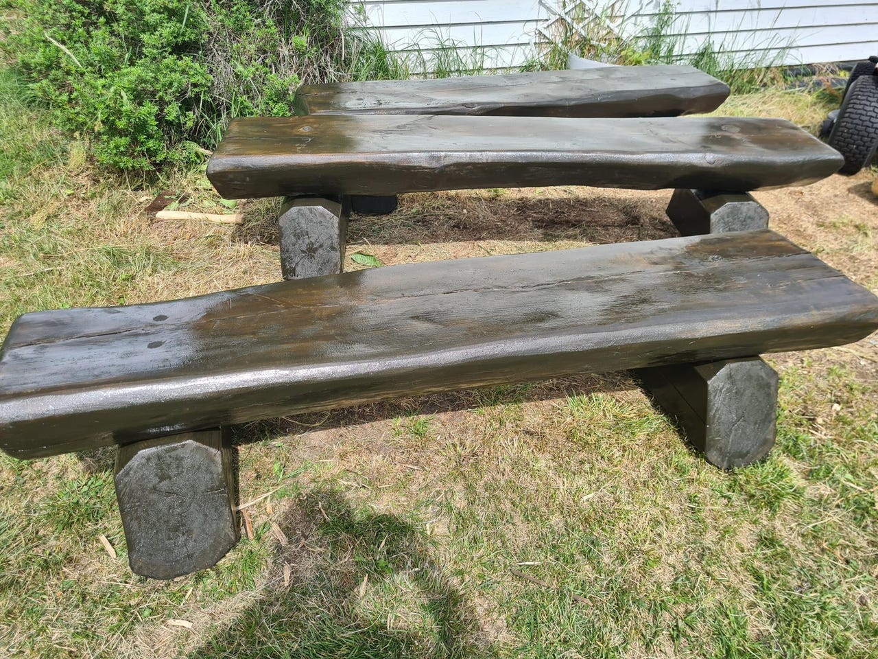 Benker til hytte, hage, bålplass | FINN torget