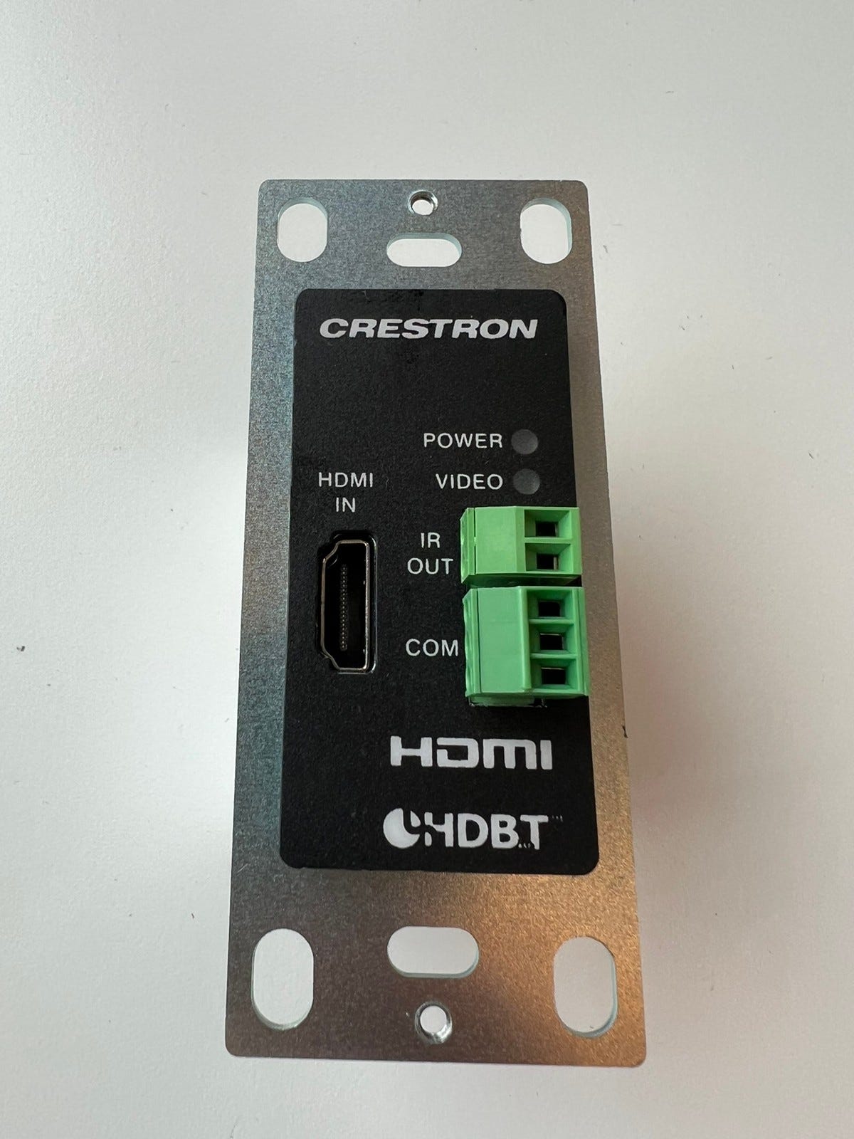 Crestron DM-TX-4KZ-100-C-1G-B-T | FINN-torget